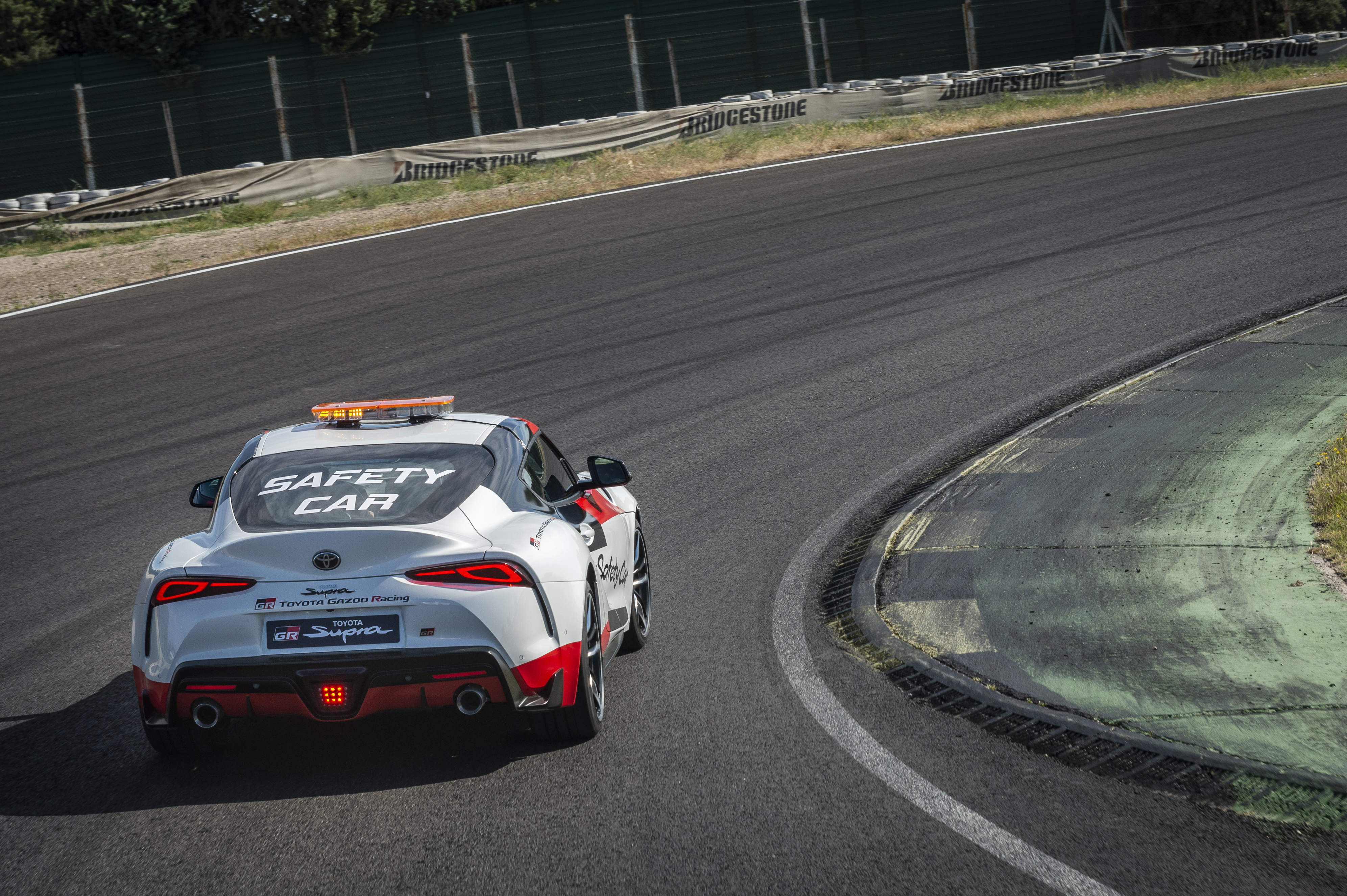 Nuevo Toyota GR Supra Safety Car