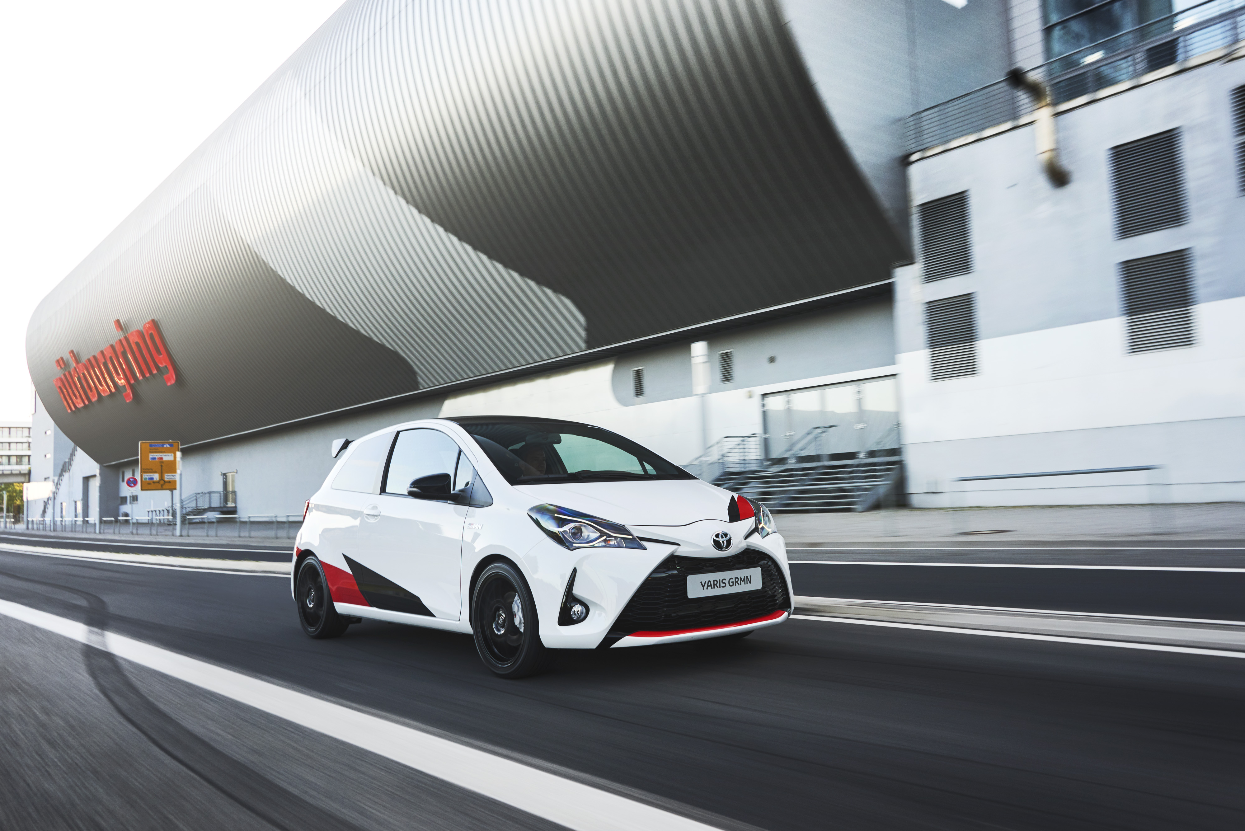 TOYOTA YARIS GRMN