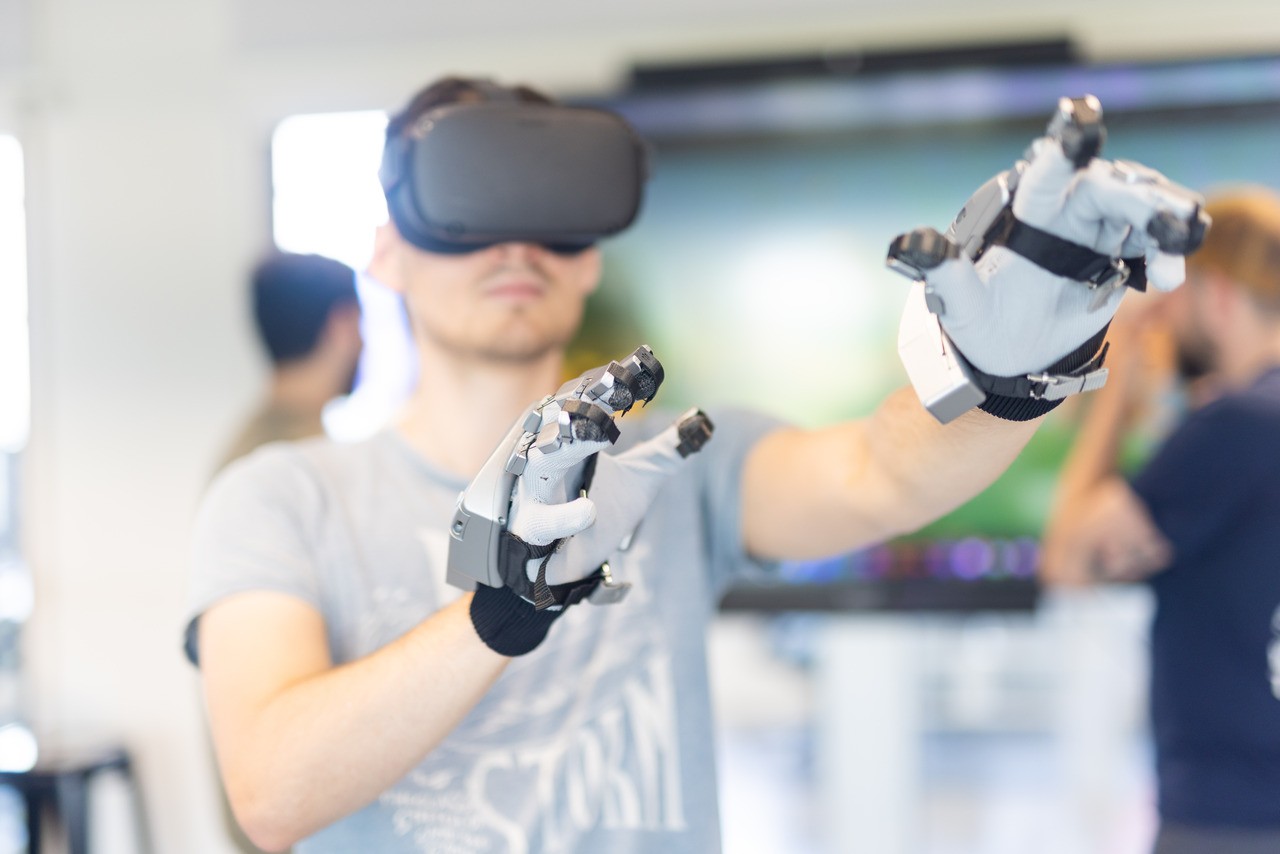 Hoe maak je eye tracking mogelijk in VR toepassingen?