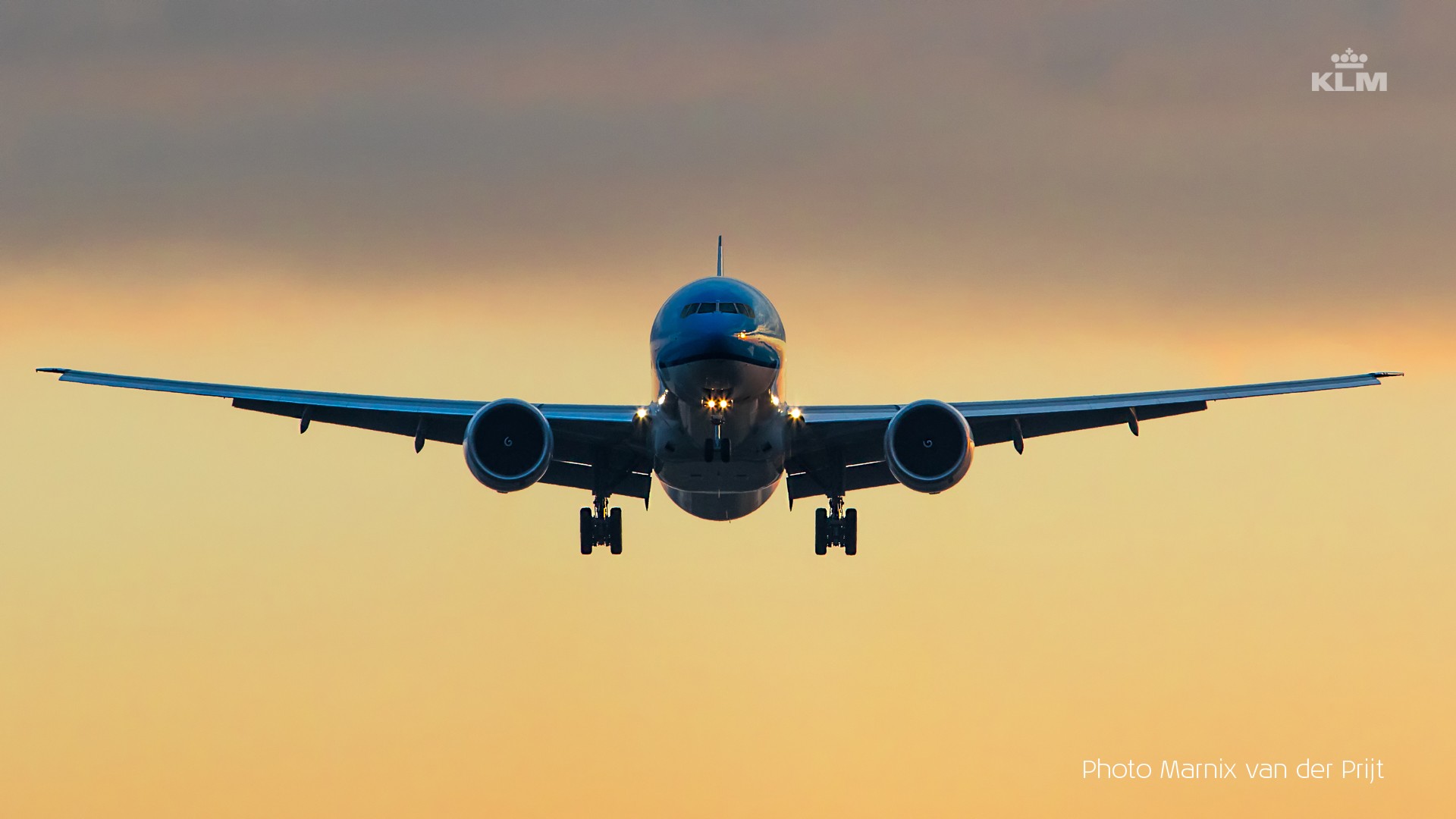 Wallpapers Boeing 777 Emirates Boeing 777 31h Er Hi Res Stock
