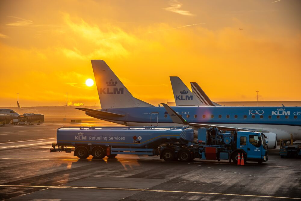KLM Shareholders approve financial statements for 2025 and ...