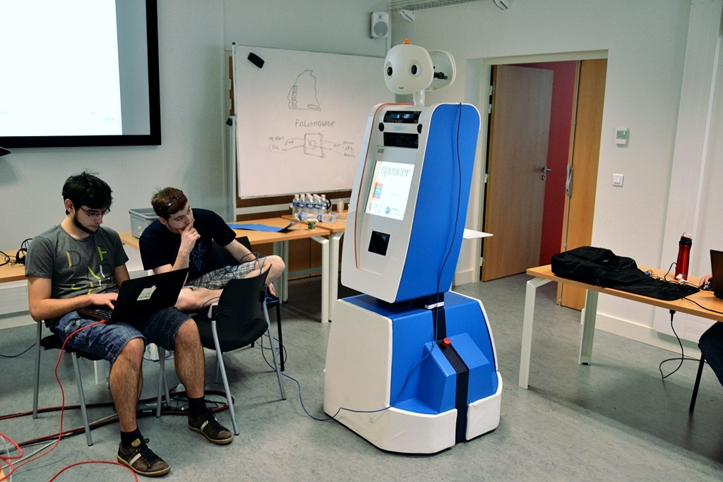 Robot “Spencer” to guide KLM passengers at Amsterdam Airport Schiphol