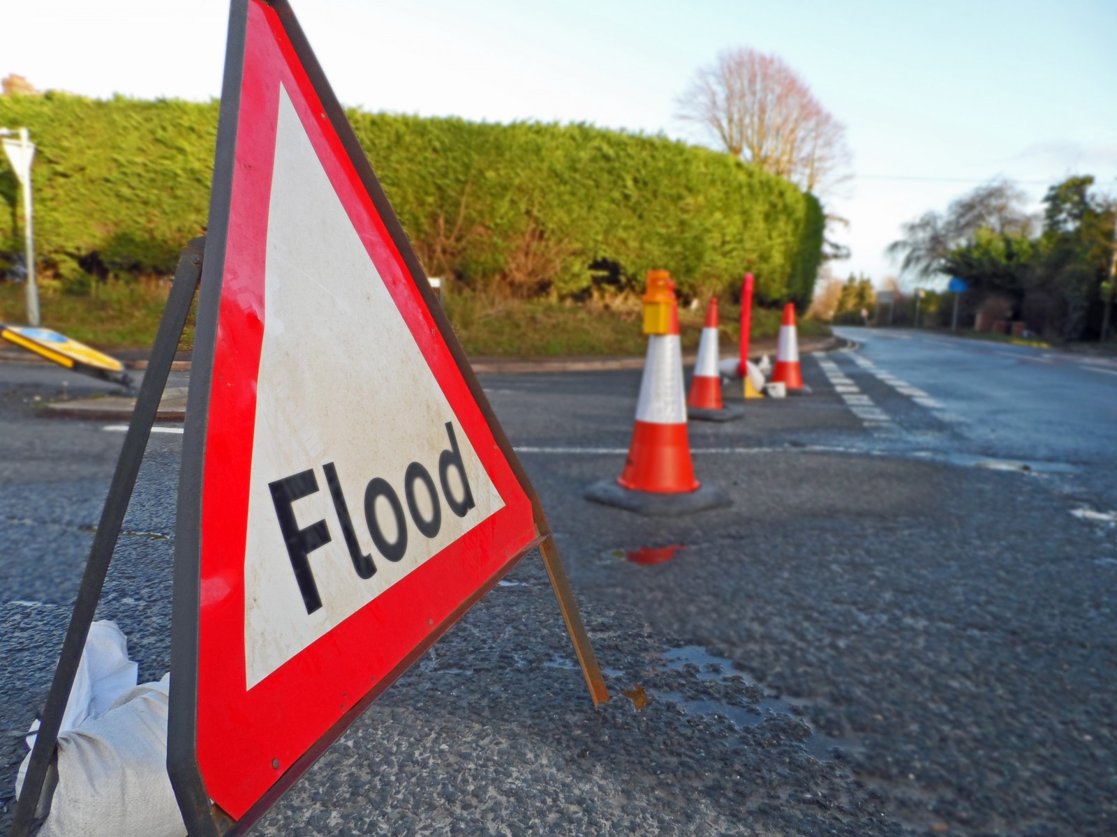 Take care on flooded roads and footpaths as river levels gradually rise