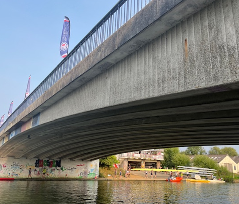 Weight limit for Donnington Bridge
