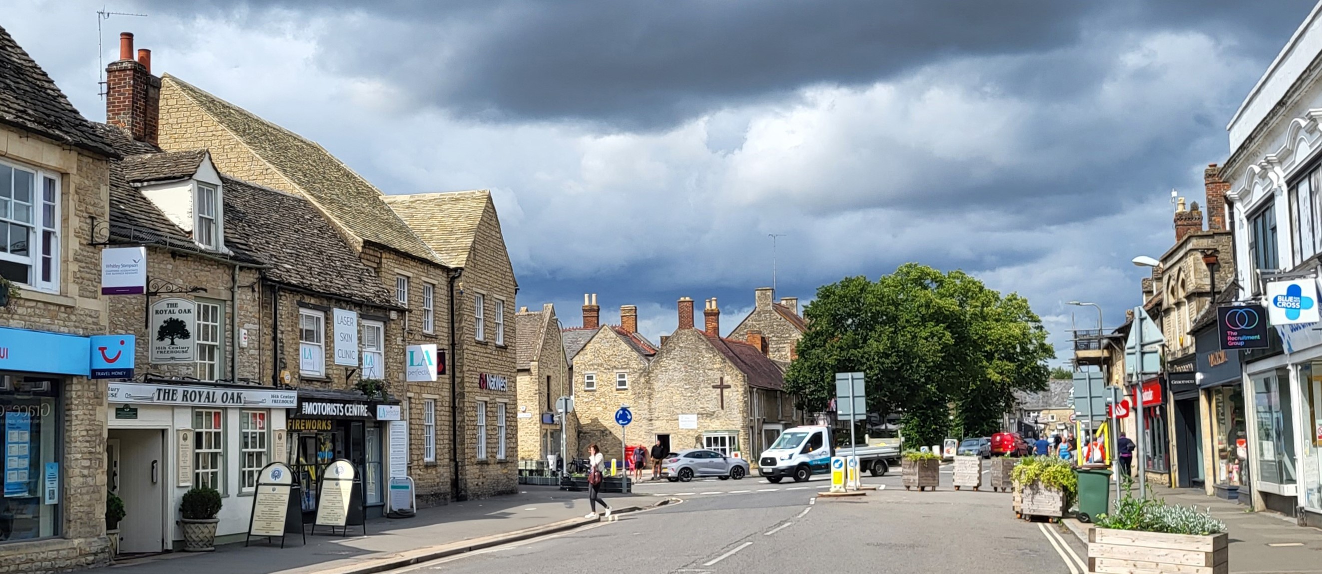Give your views on Witney High Street improvements