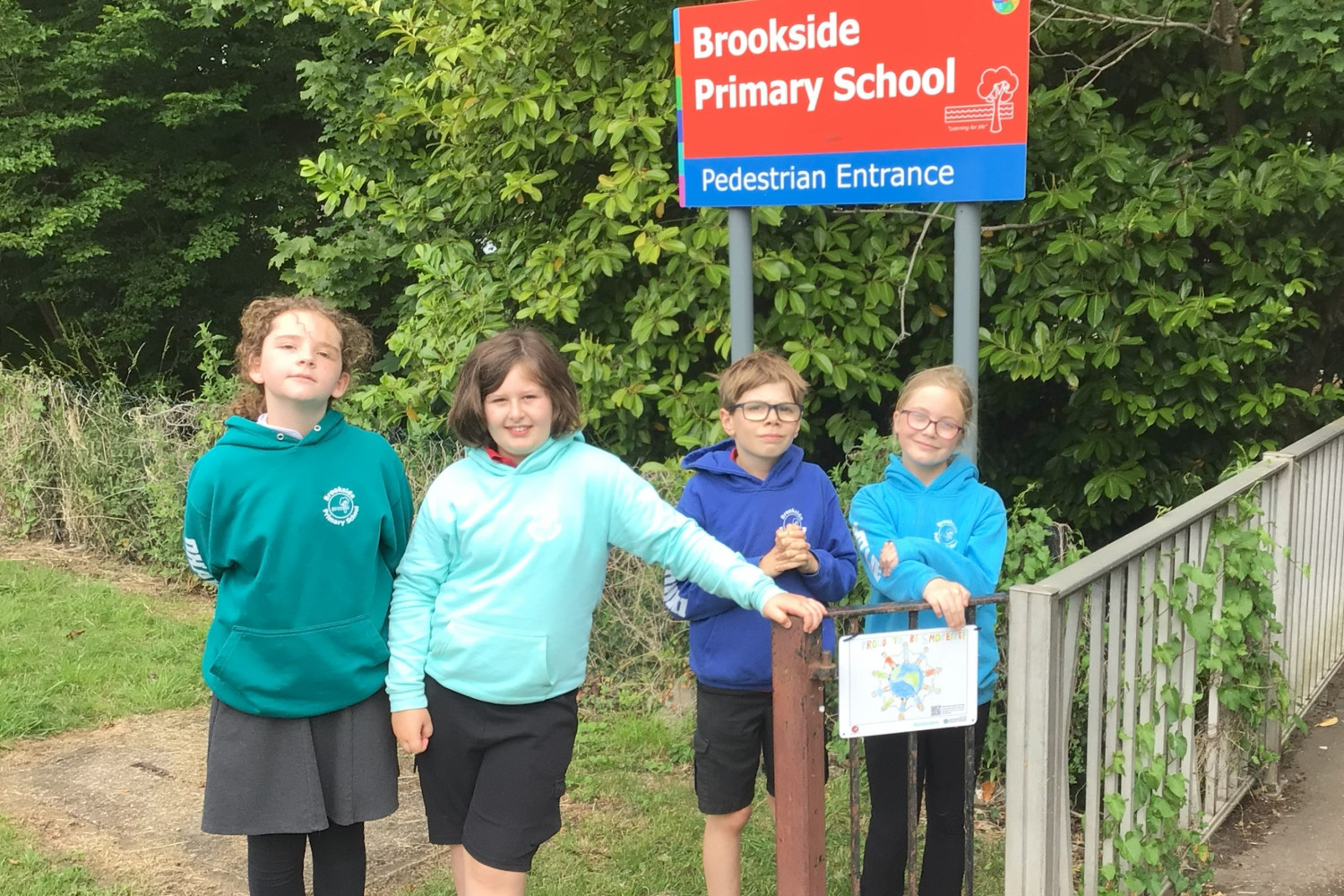 Brookside Primary School champions smoke free school gates in Oxfordshire