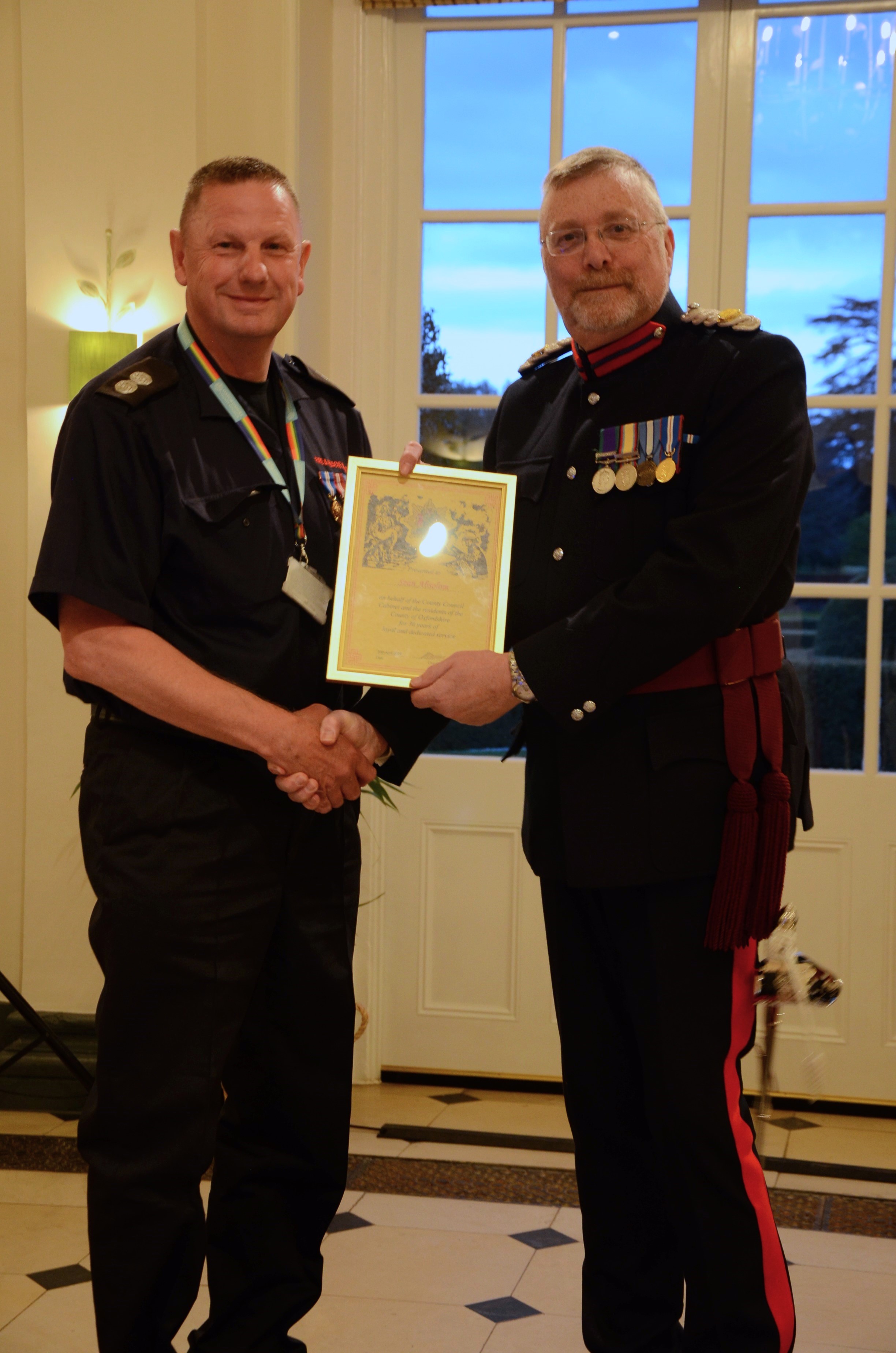 Heroic firefighters are honoured for their service to Oxfordshire’s ...