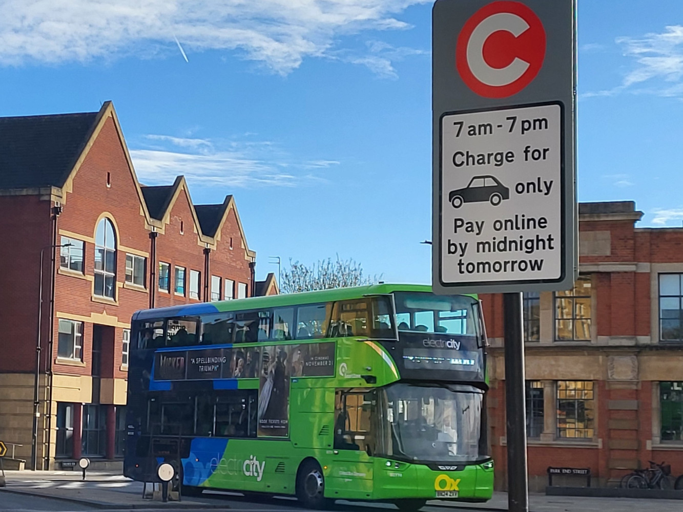 Faster bus services on key routes with Oxford temporary congestion charge