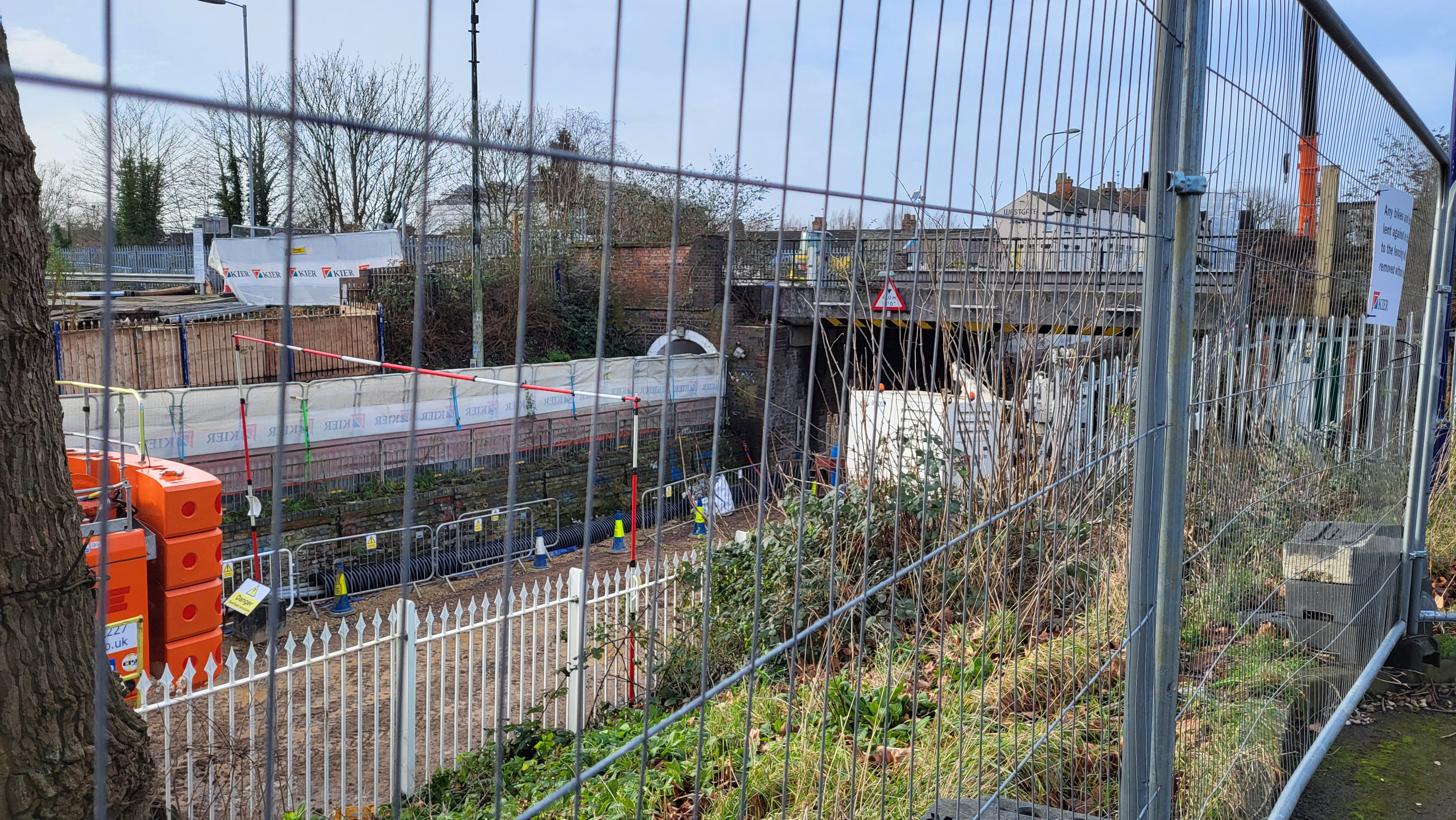Network Rail provides new timeline for reopening Botley Road in August 2026