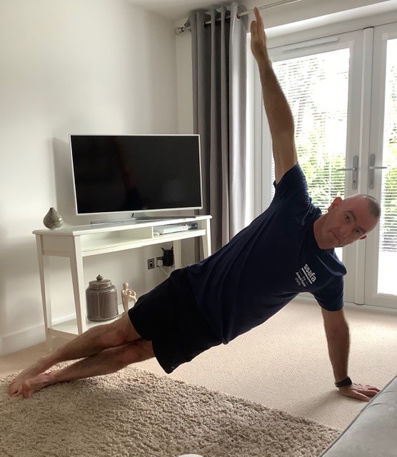 Oxfordshire firefighters ‘planking’ for armed forces charity