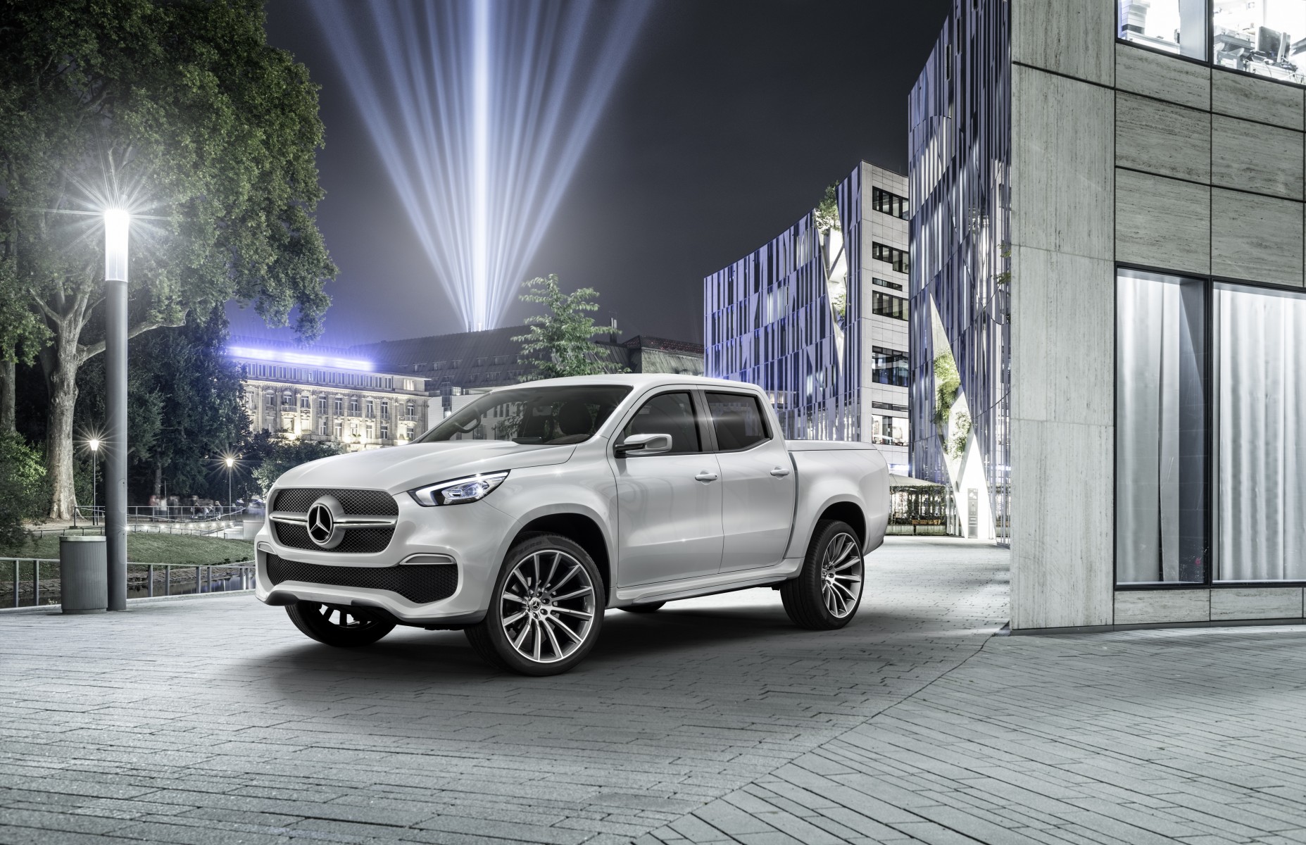 Mercedes-Benz Concept X-CLASS
