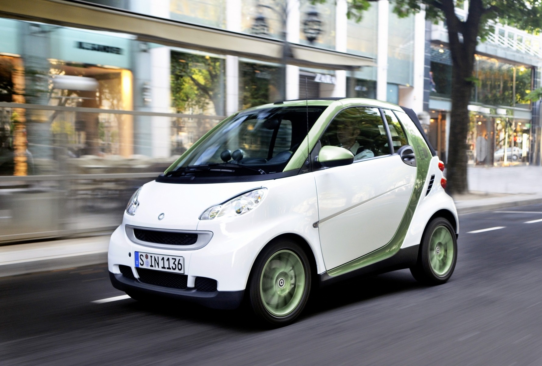 smart lance la production de série de la seconde génération de conduite ...