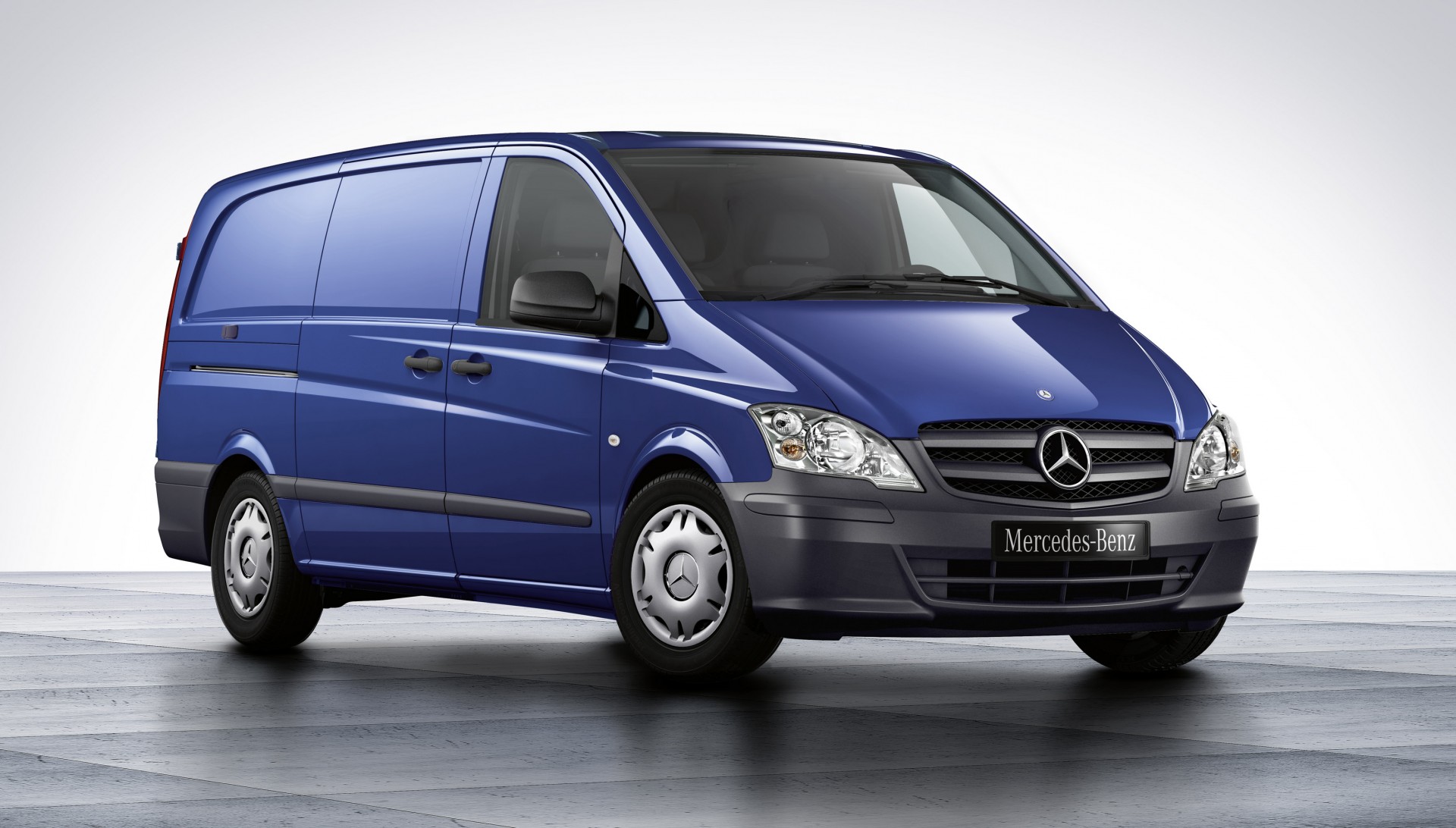 Rendement, durabilité, confort: la nouvelle génération de Mercedes-Benz ...