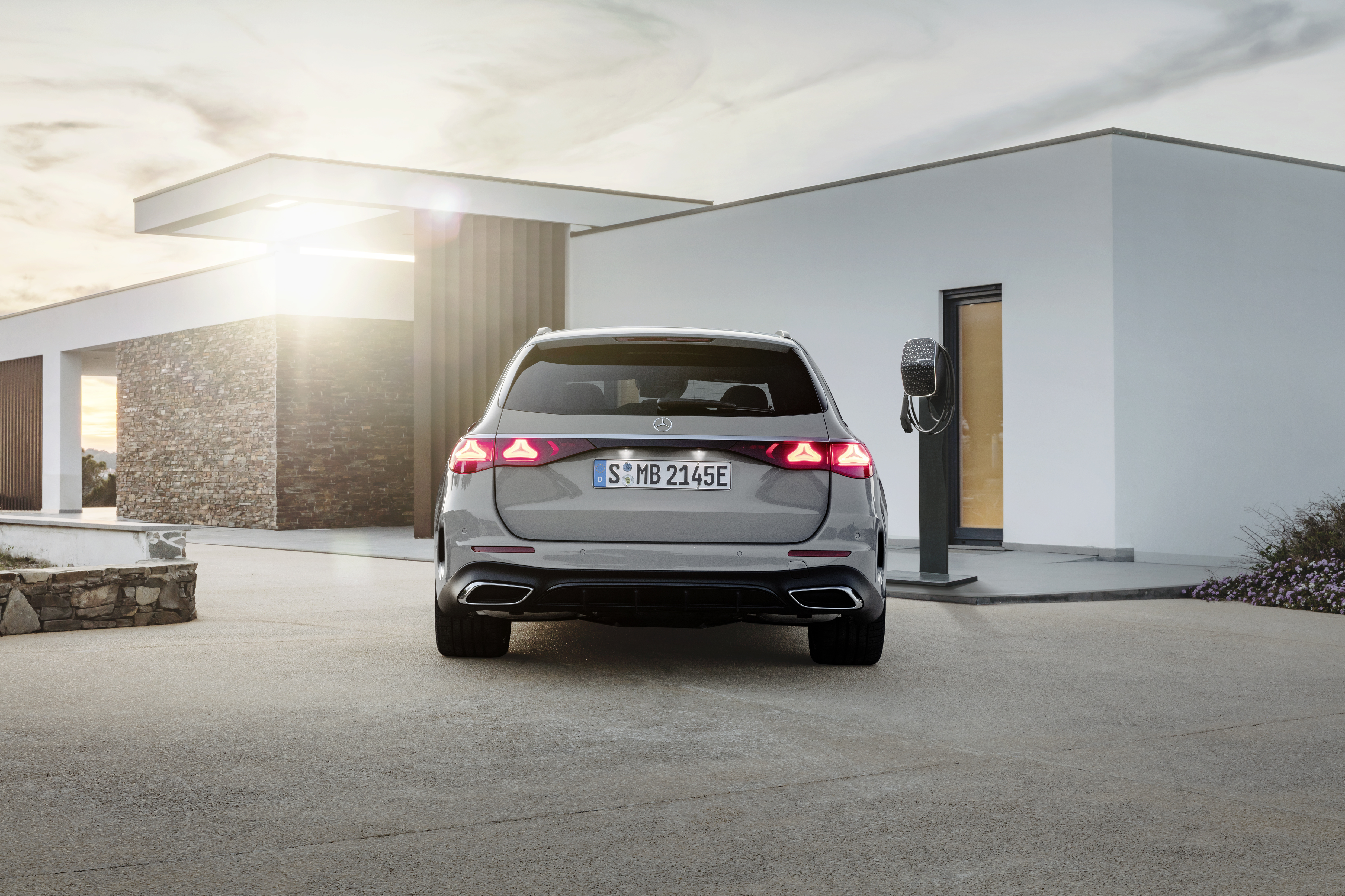 Functioneel, intelligent en een dynamische look: de nieuwe E-Klasse Estate