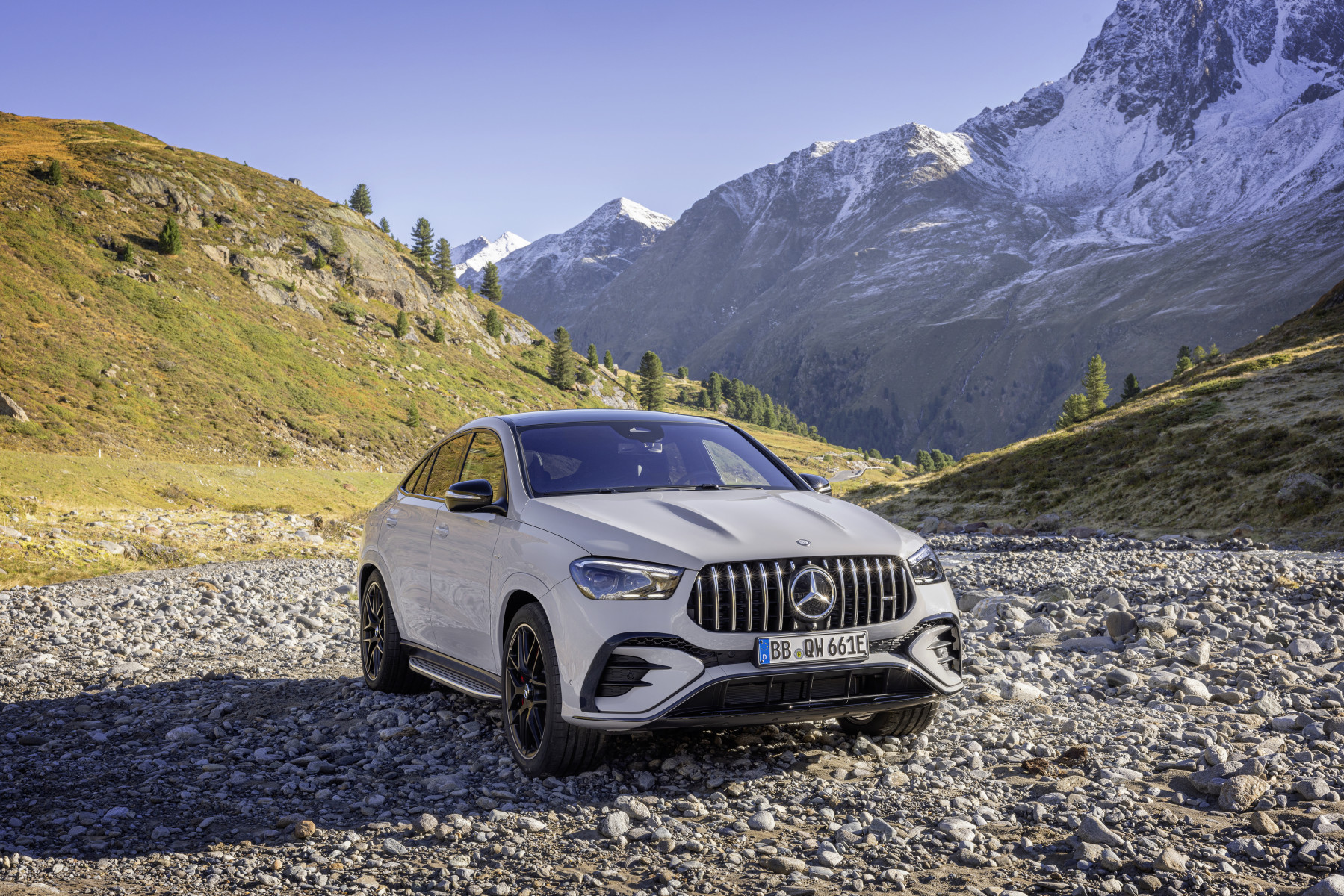 Der neue Mercedes-AMG GLE 53 als Plug-in-Hybrid: Kraftvolle Performance im Alltag