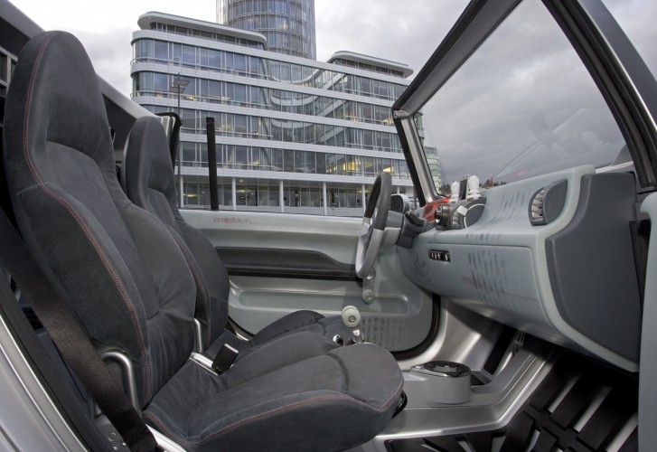 Concept-car smart crosstown : Un véhicule hybride au look unique