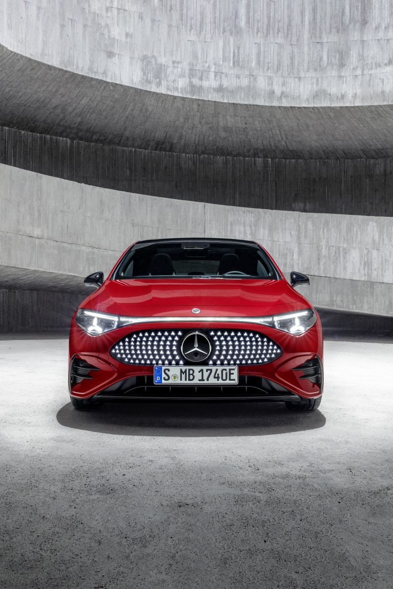La nouvelle Mercedes-Benz CLA : élégante, dynamique, intelligente et ...