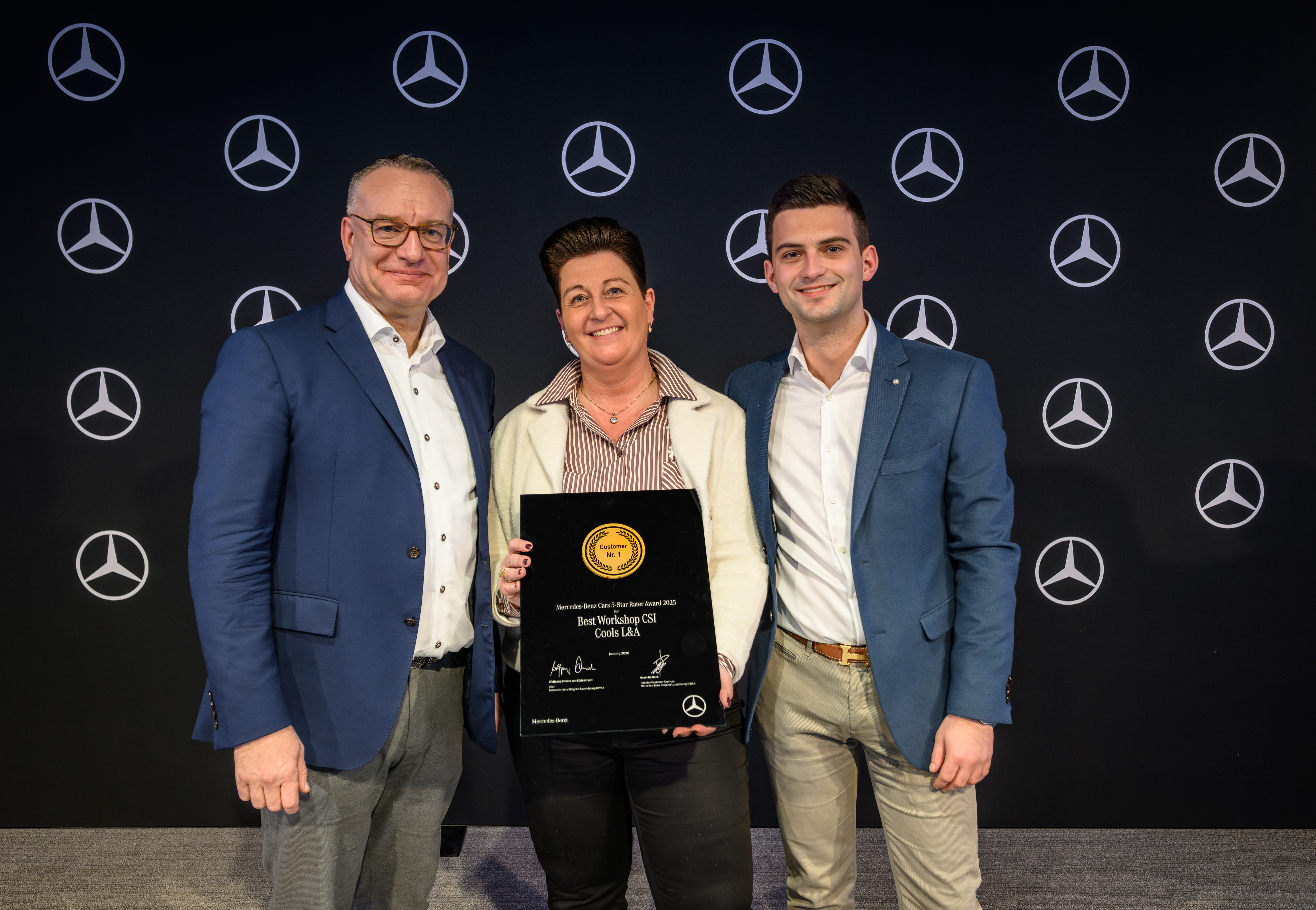 Le prix « Best Dealer » Mercedes-Benz Voitures particulières en Belgique et au Luxembourg ...