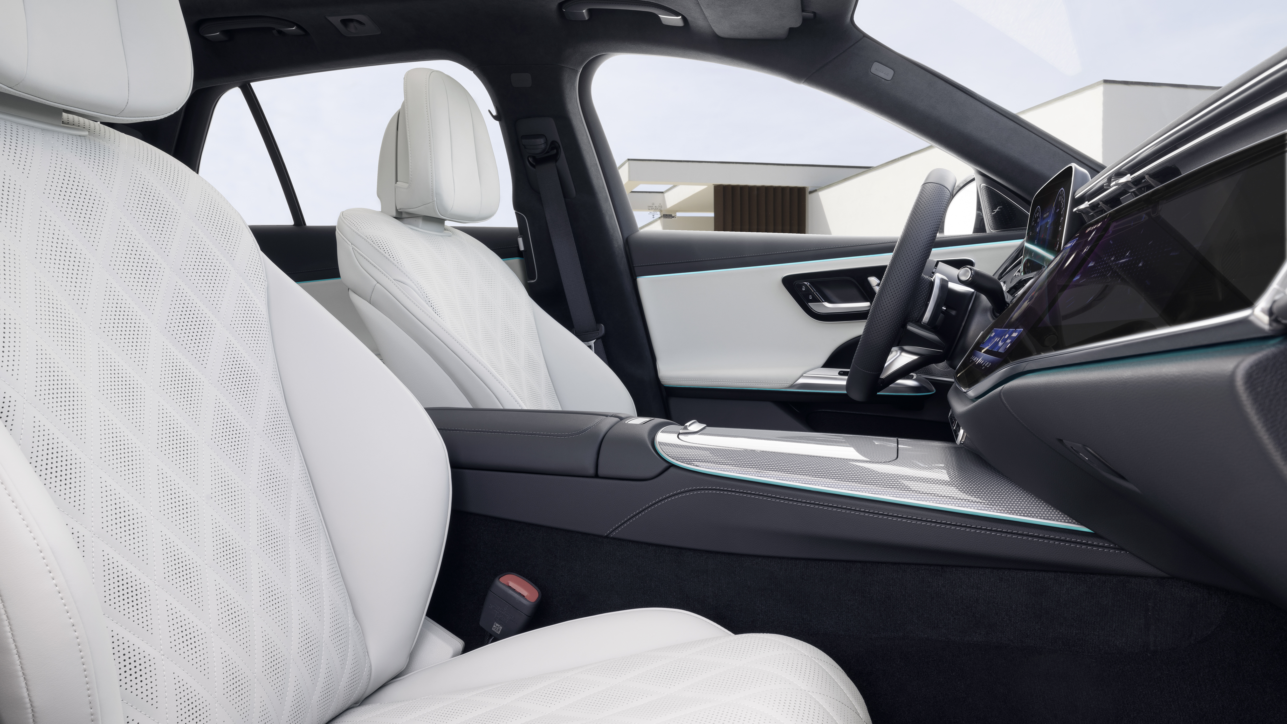 Functioneel, intelligent en een dynamische look: de nieuwe E-Klasse Estate
