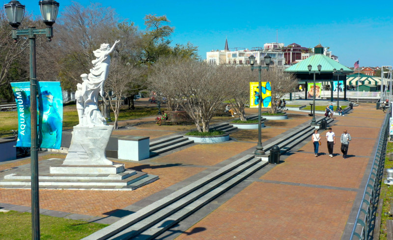 Woldenberg Park Nominated as One of Nation's Best Riverwalks