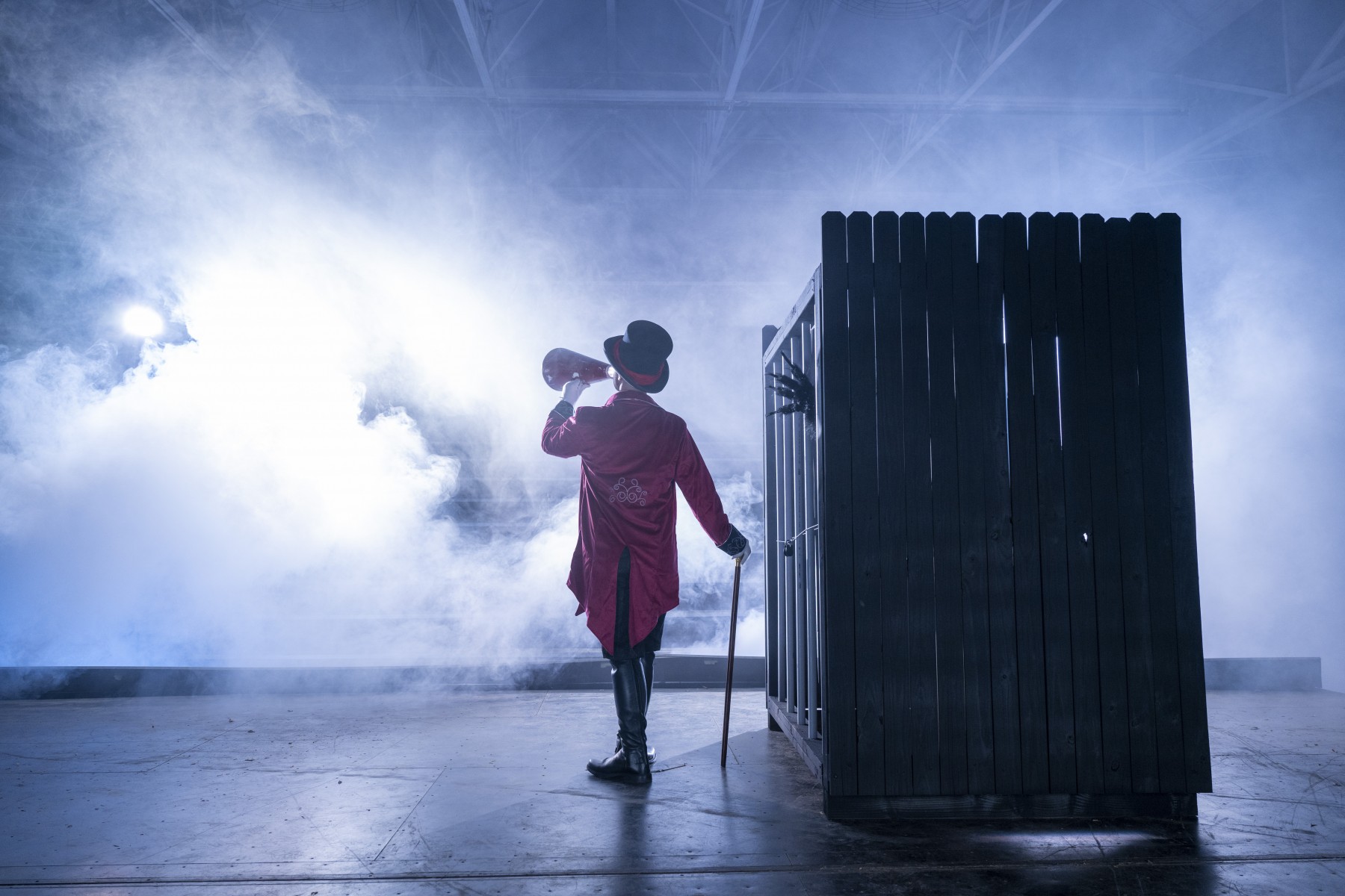 Dark Nights Behind the Haunt: Creature Chaos