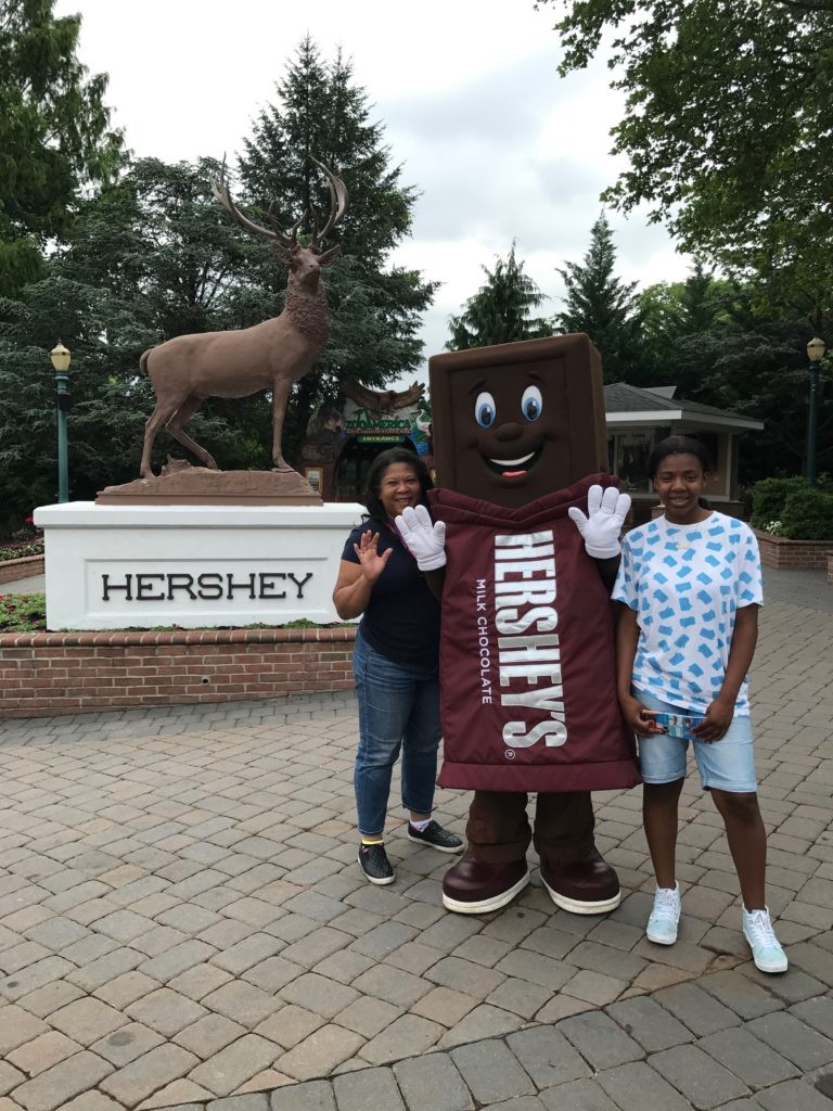 Hersheyparkcharacter-768x1024