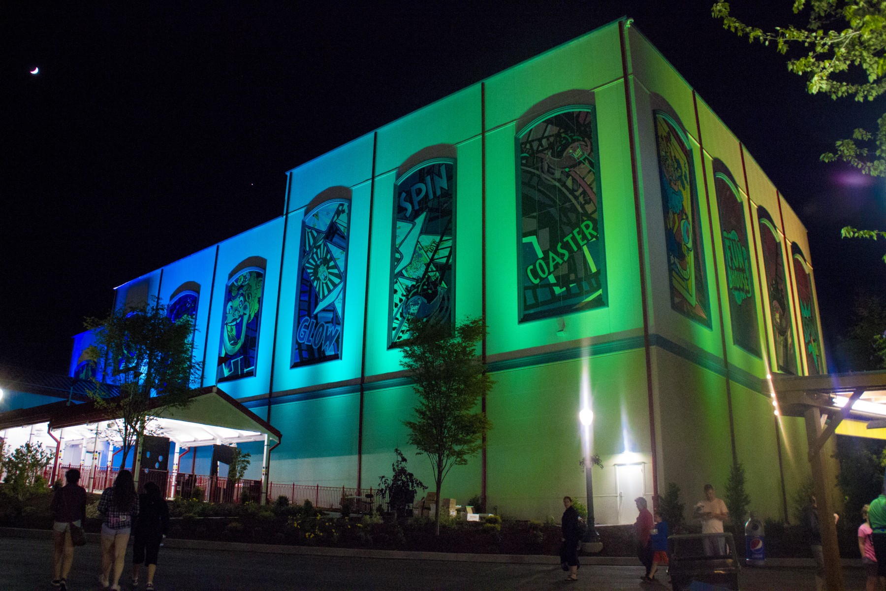 Reviews: Ride Laff Trakk In The Dark