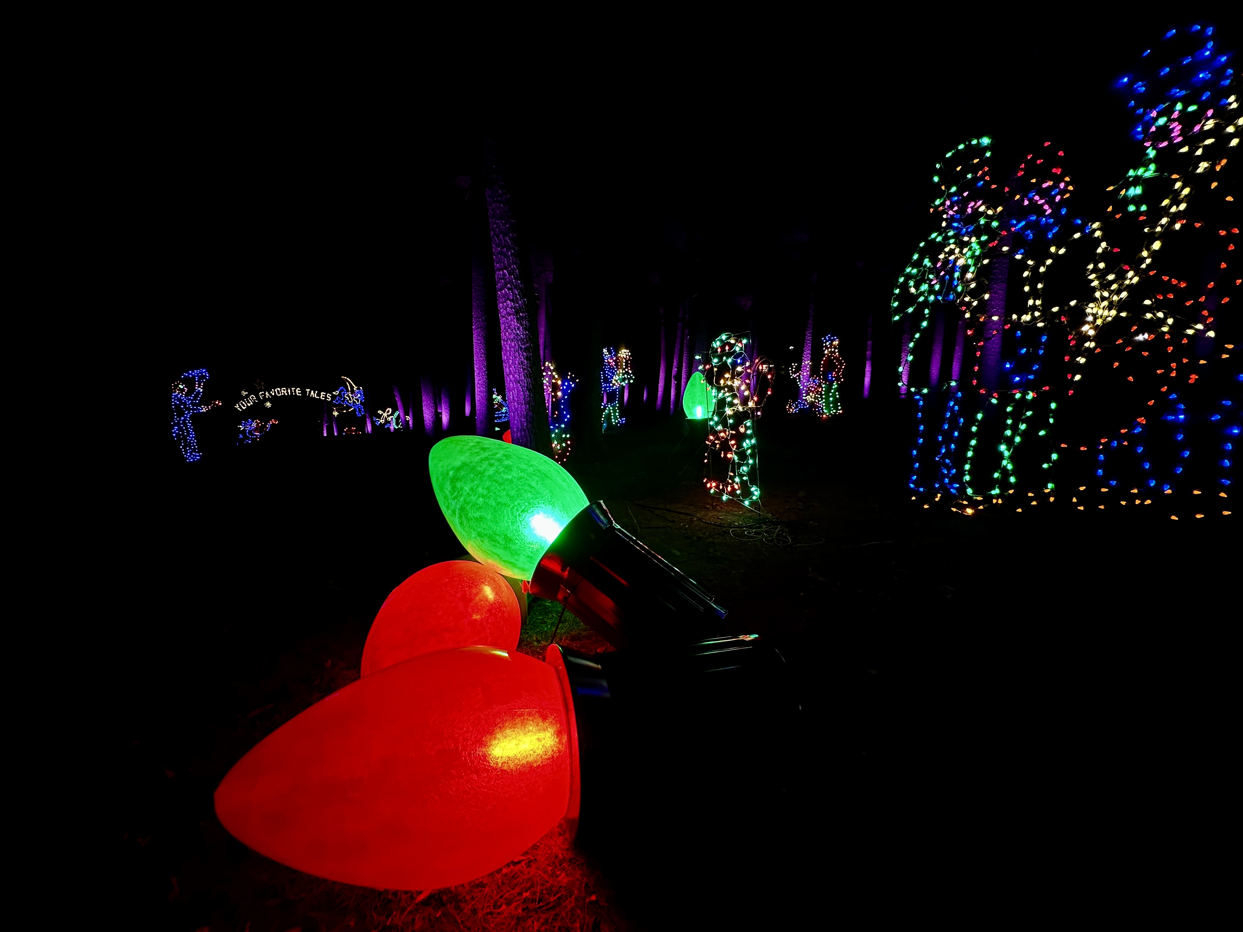 Hershey Sweet Lights Drive-Through Holiday Attraction Guide