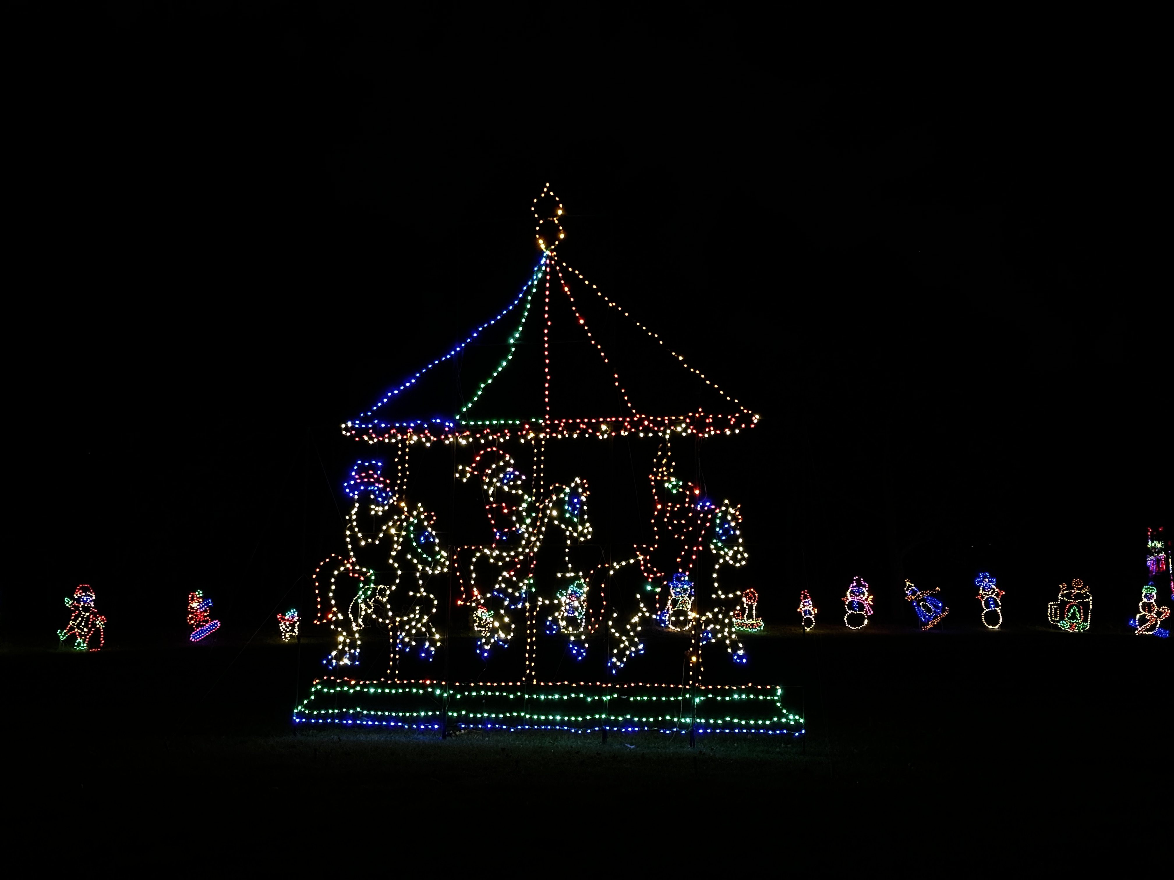 Hershey Sweet Lights Drive-Through Holiday Attraction Guide