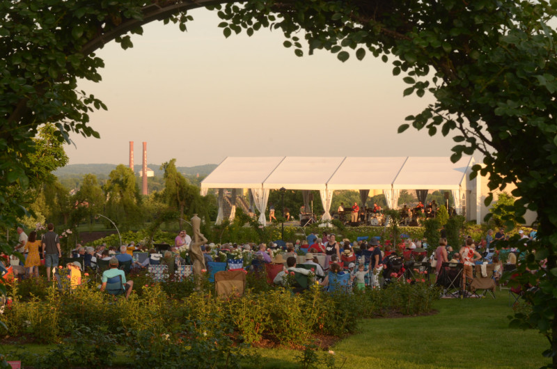 3,000 Roses in Bloom at Hershey Gardens