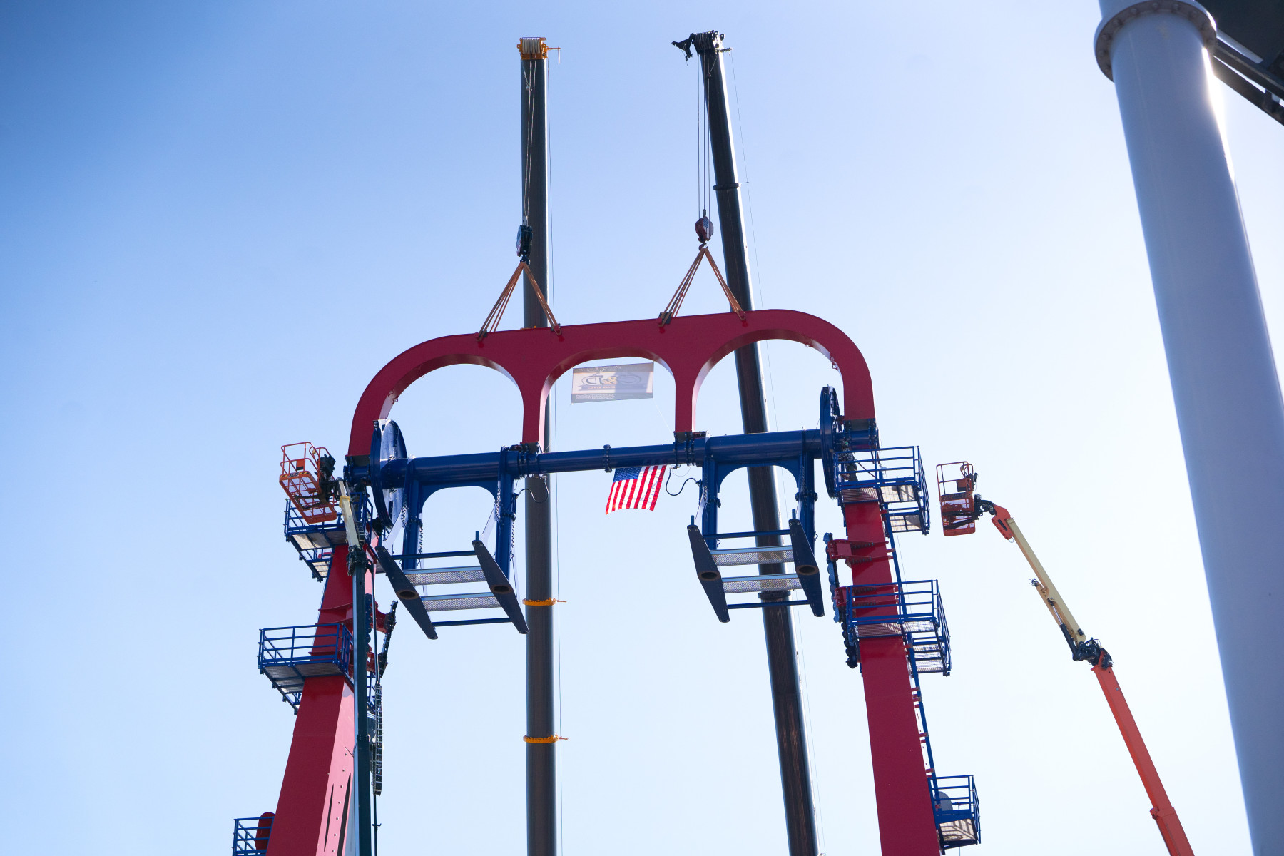 Twizzlers Twisted Gravity Topped Off at Hersheypark