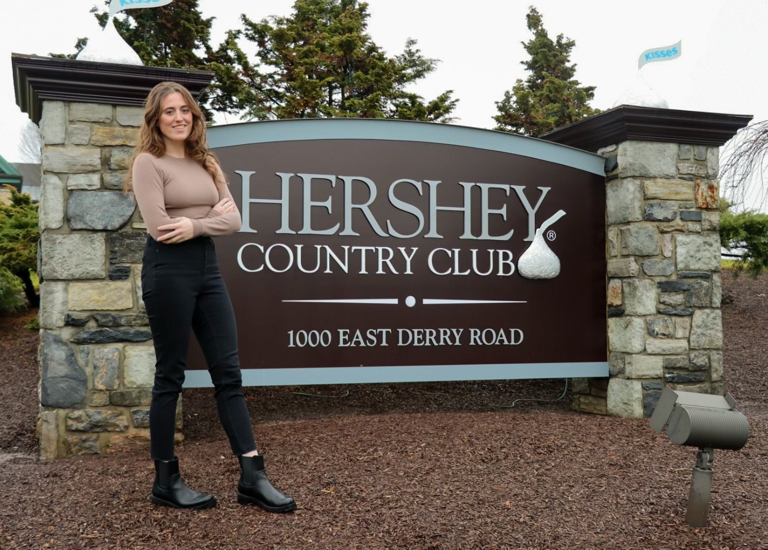 2023 Partner of the Year Employee Recognition at HE&R