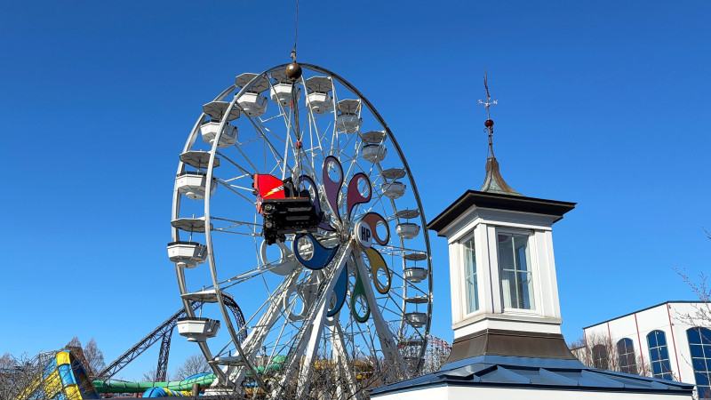 Hersheypark Roller Coaster Craning 2025
