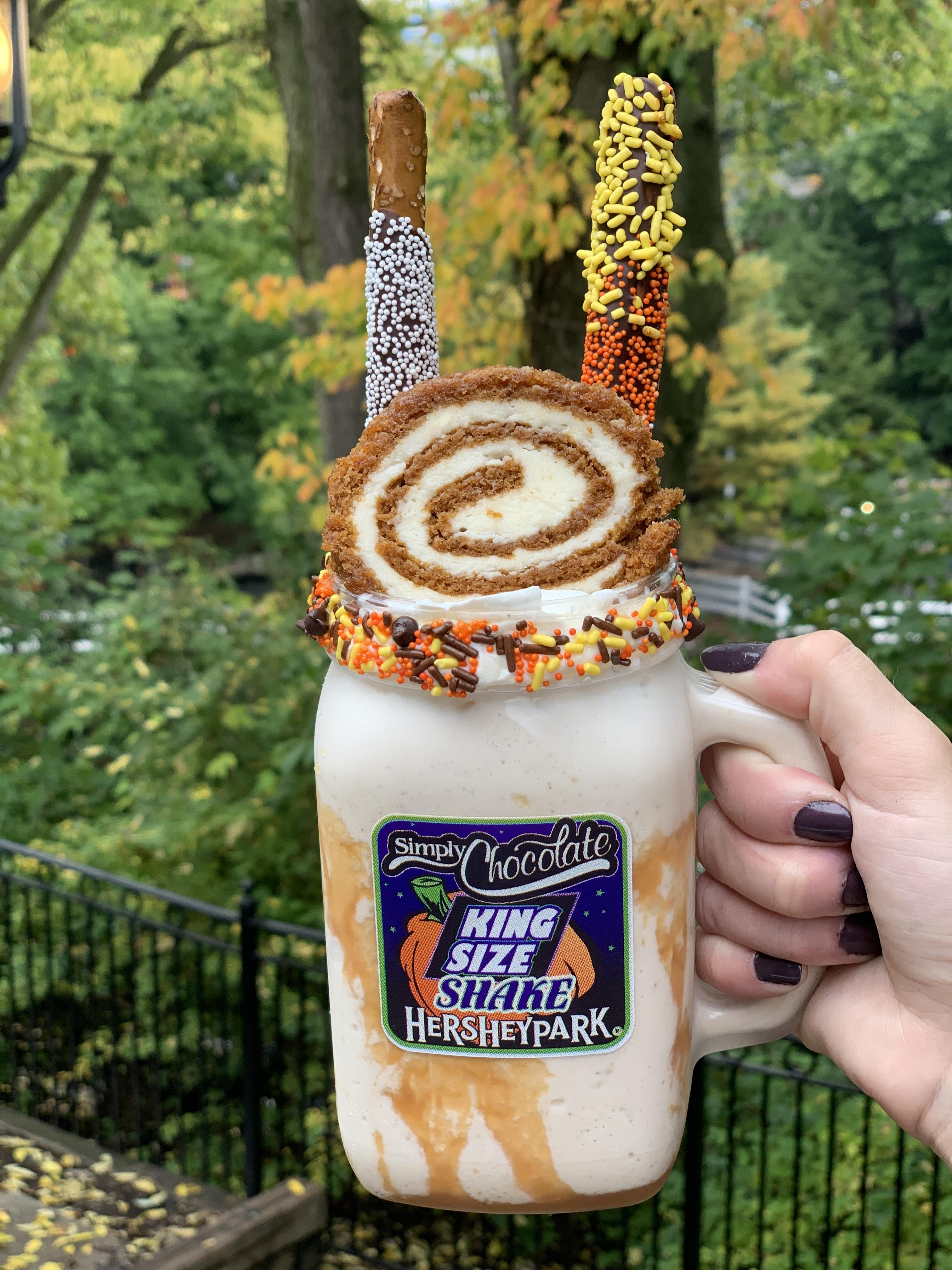 Taste the Flavors of Fall at Hersheypark In The Dark
