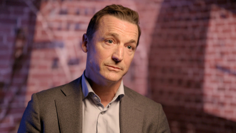 COEN VERBRAAK ZOEKT ANTWOORD OP DE VRAAG: KAN ONZE WANKELENDE ...