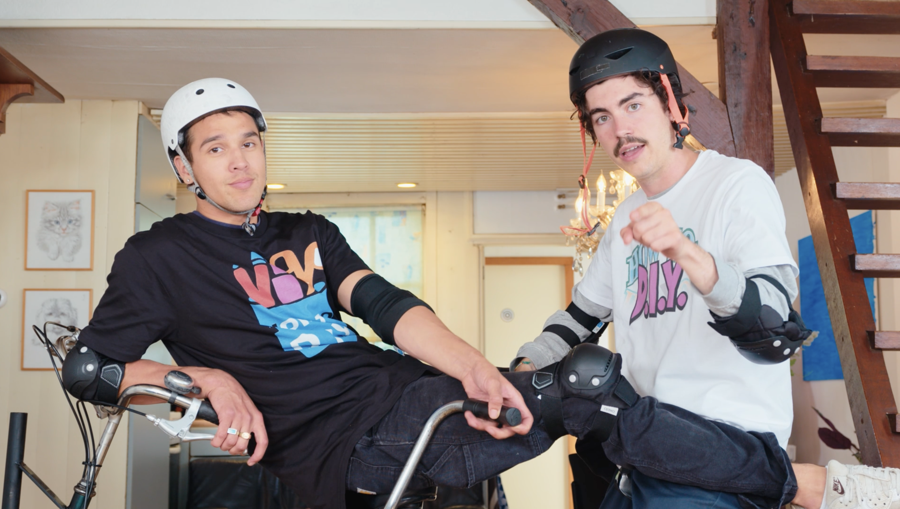 LIFEHACKS, STUNTS EN SKETCHES MET MAX TERPSTRA EN RALPH DE BOER IN ‘HOW ...