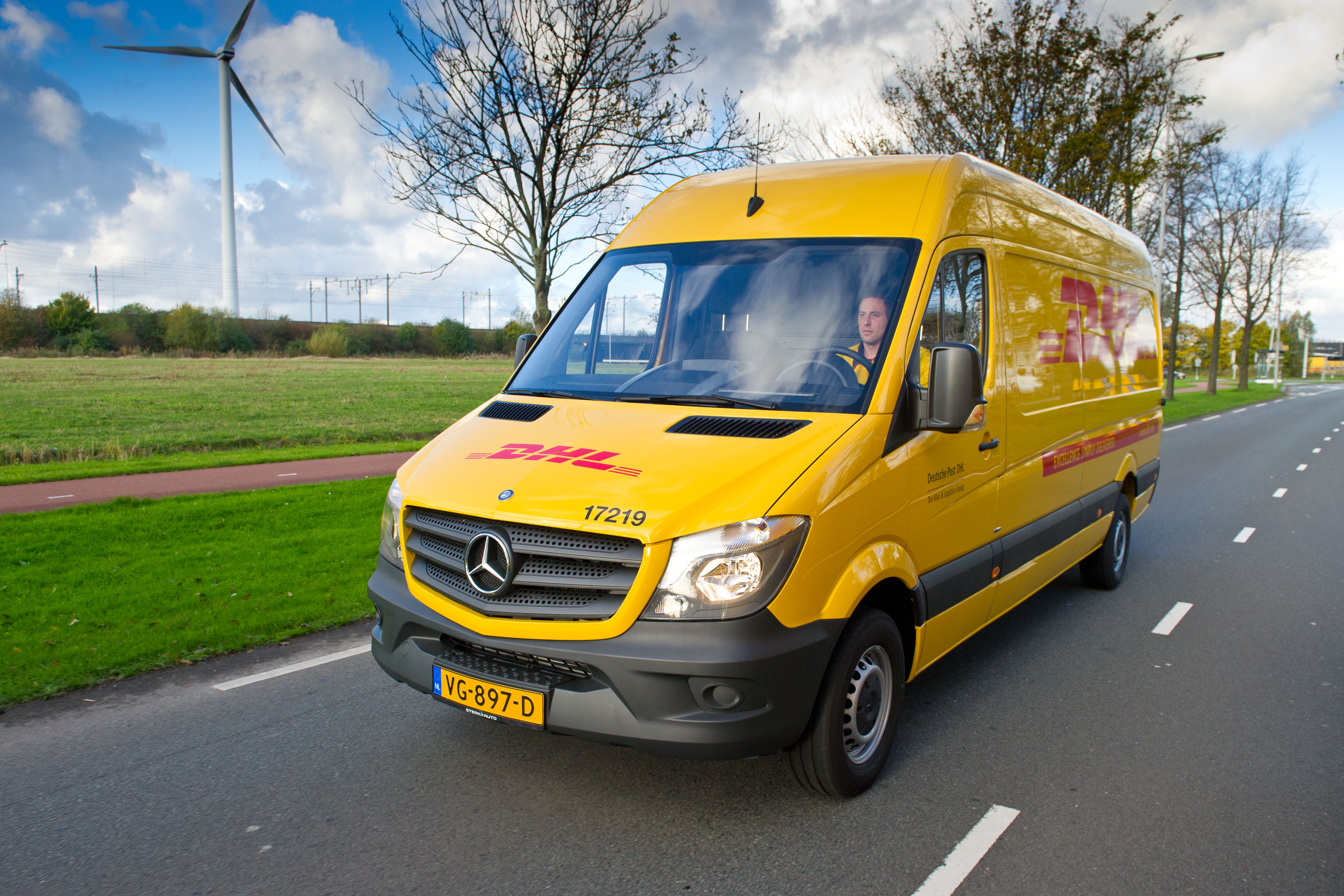 131 Mercedes-Benz Sprinters Euro 6 voor DHL