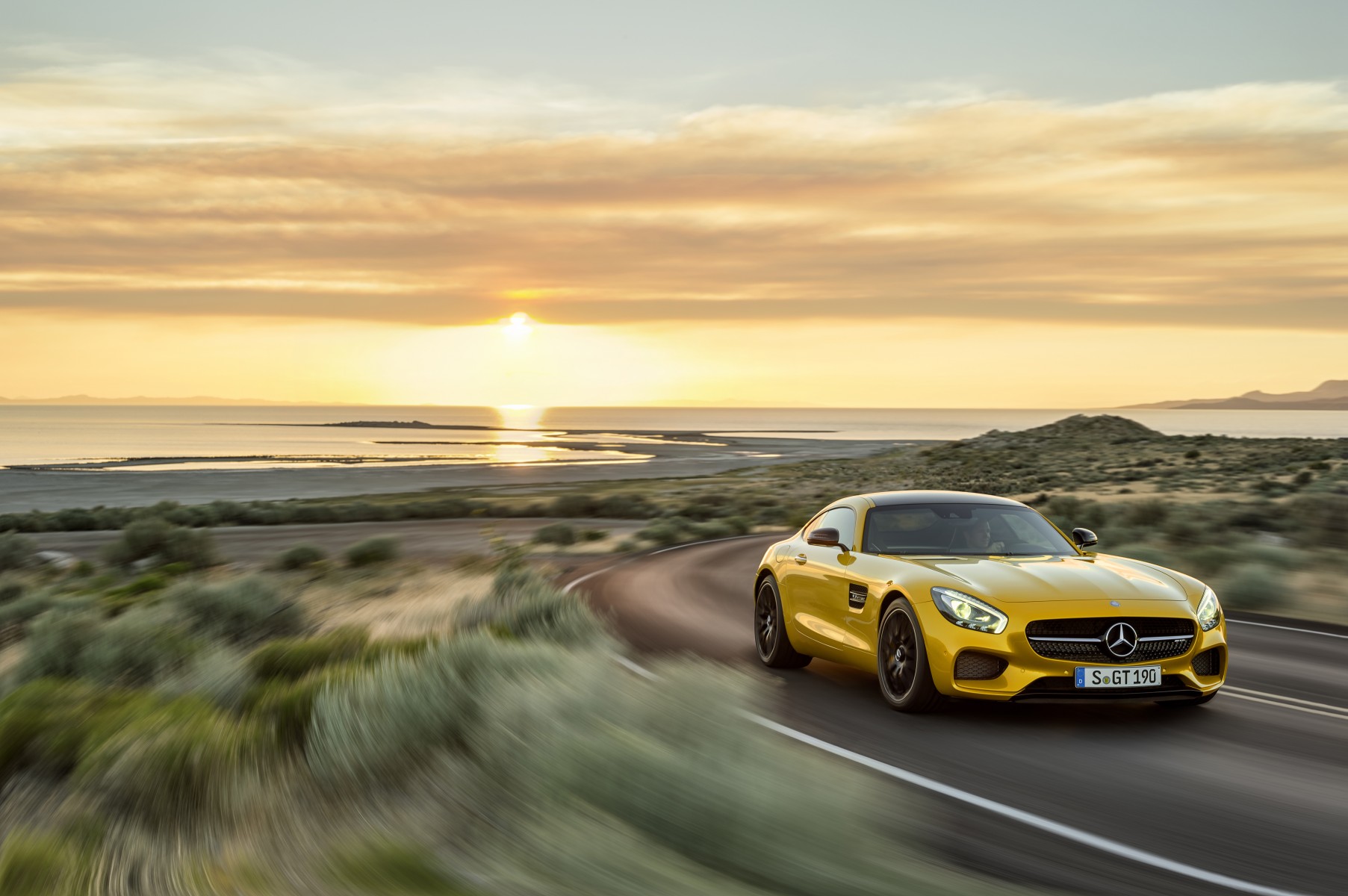 Nieuwe Mercedes-AMG GT – driving performance voor sportwagenliefhebbers