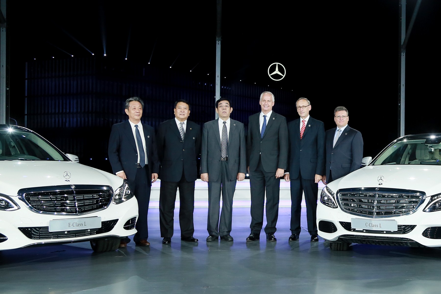 Daimler viert tien jaar personenauto-productie in Beijing