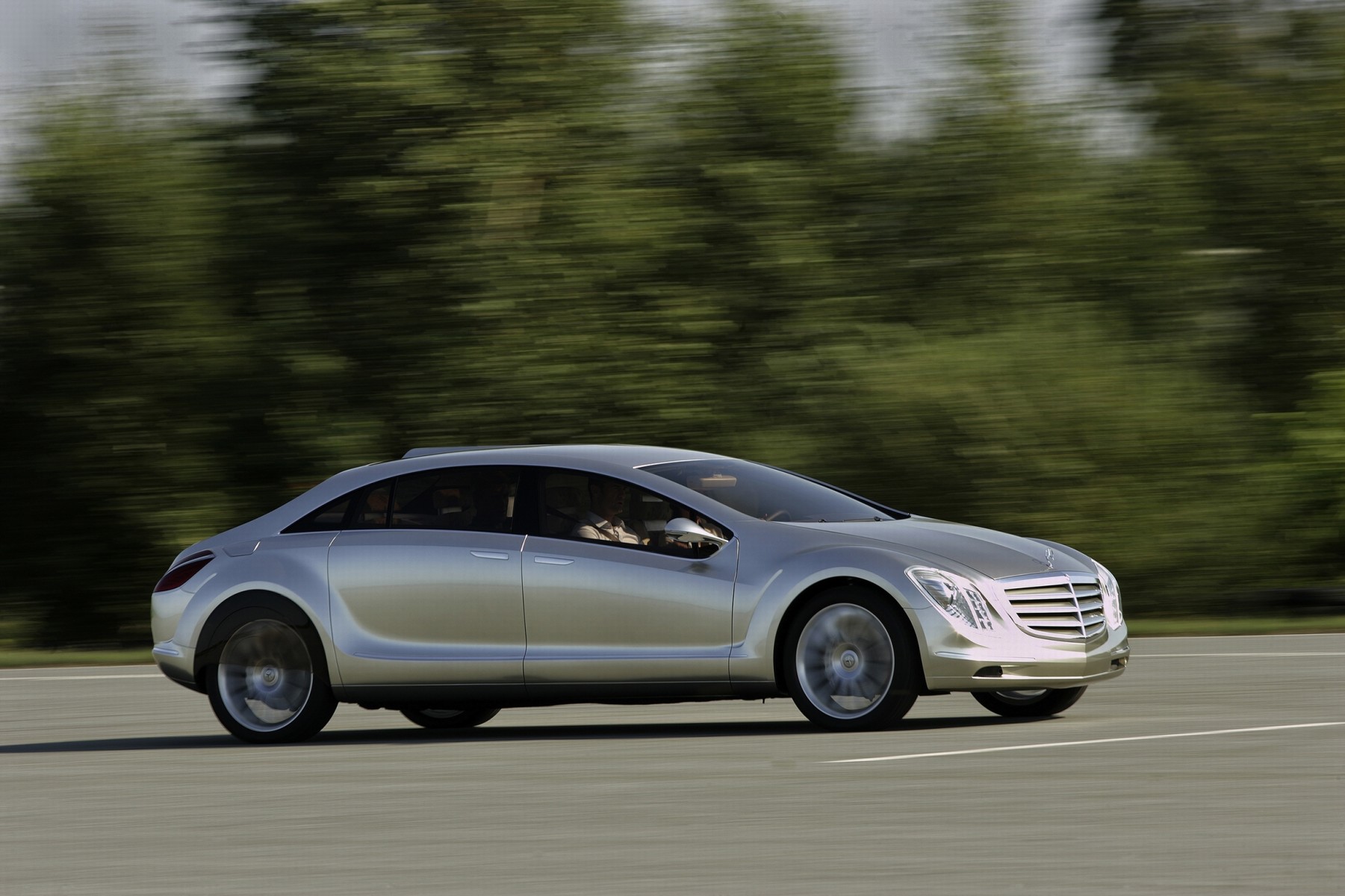 Mercedes-Benz F 700: visie met toekomst