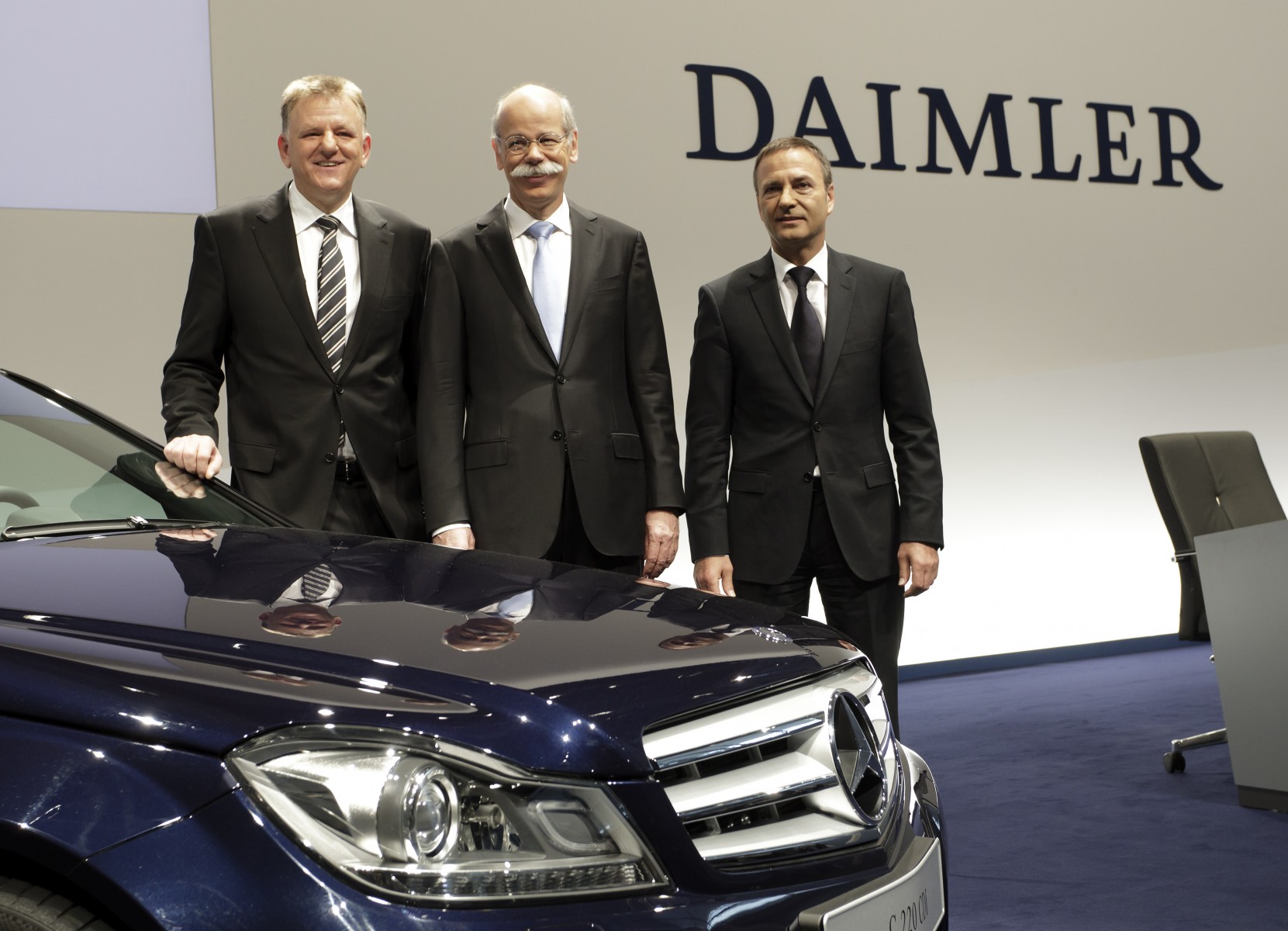 Jaarcijfers Daimler 2010