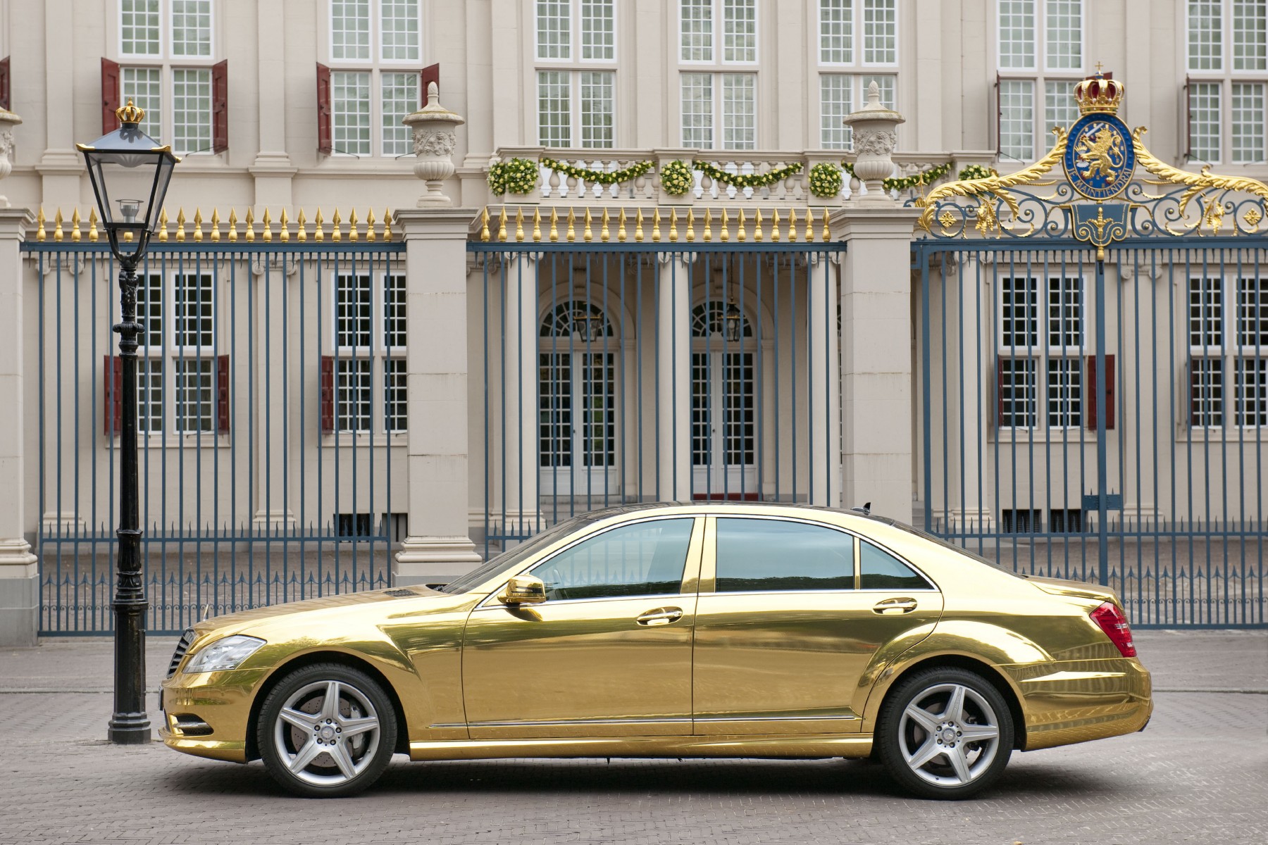 Mercedes-Benz presenteert Gouden Koets van de toekomst