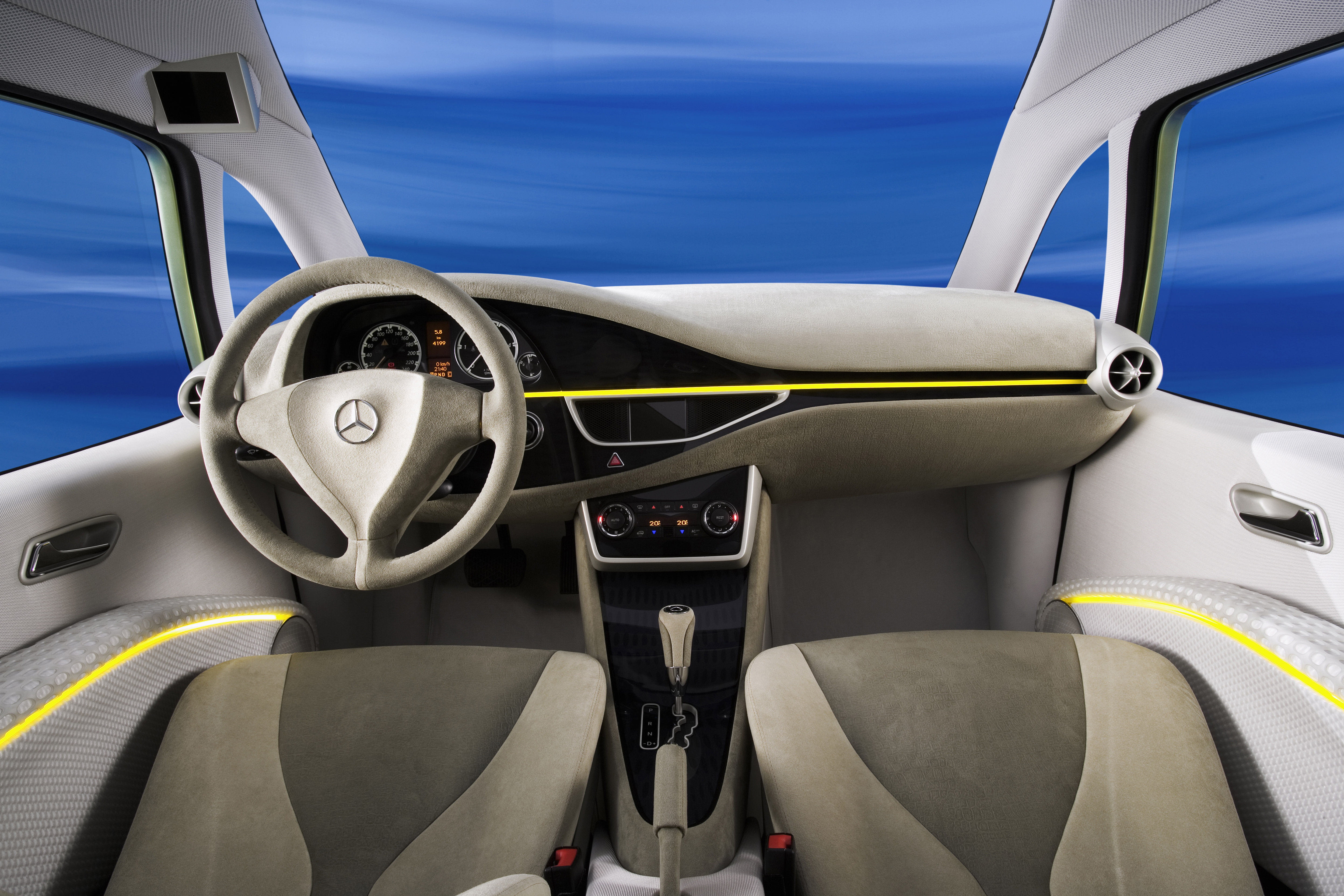 Bionische Mercedes-Benz concept car : geïnspireerd door de koffervis