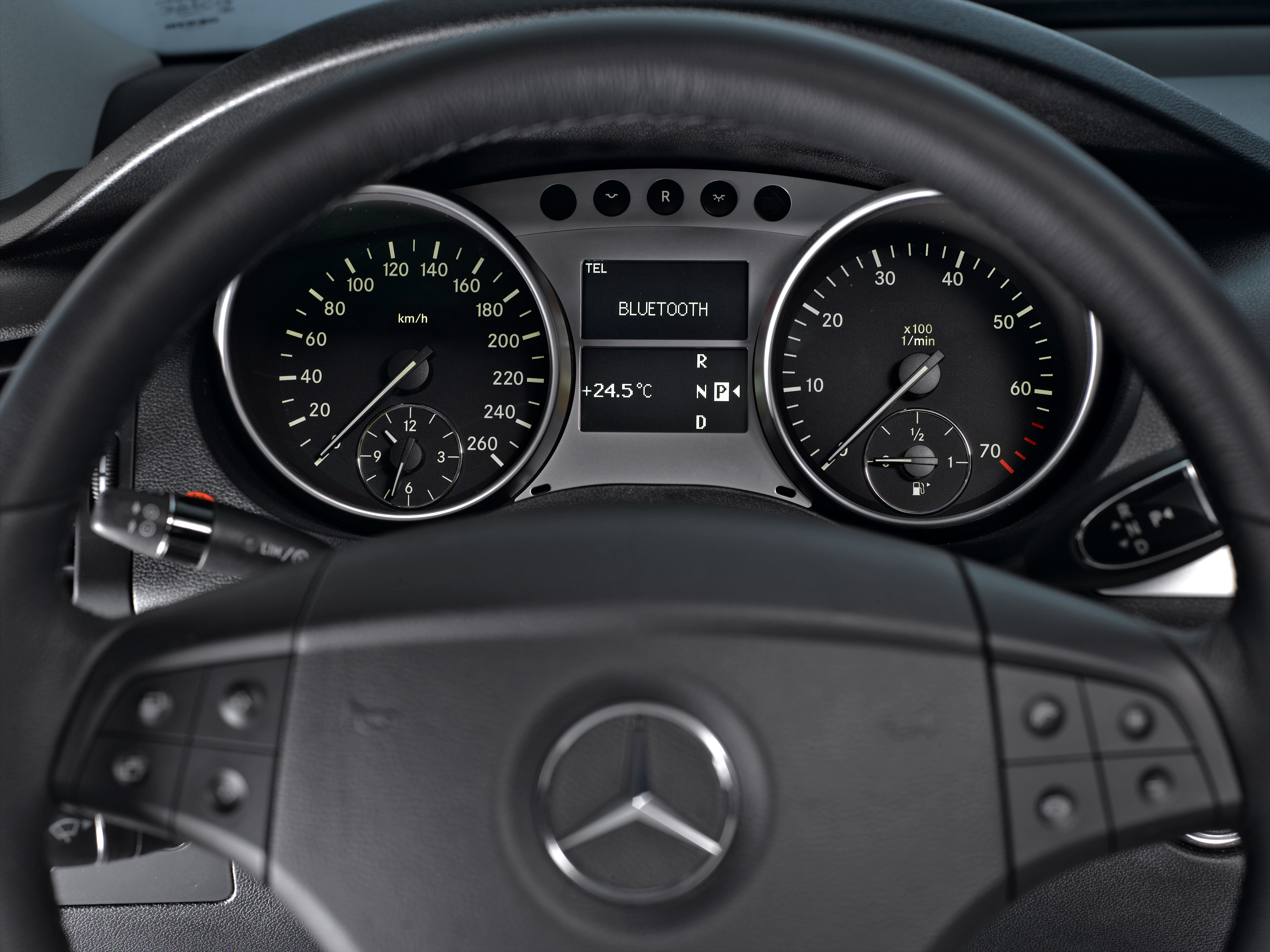 Optimale vrijheid met Bluetooth telefoon van Mercedes-Benz