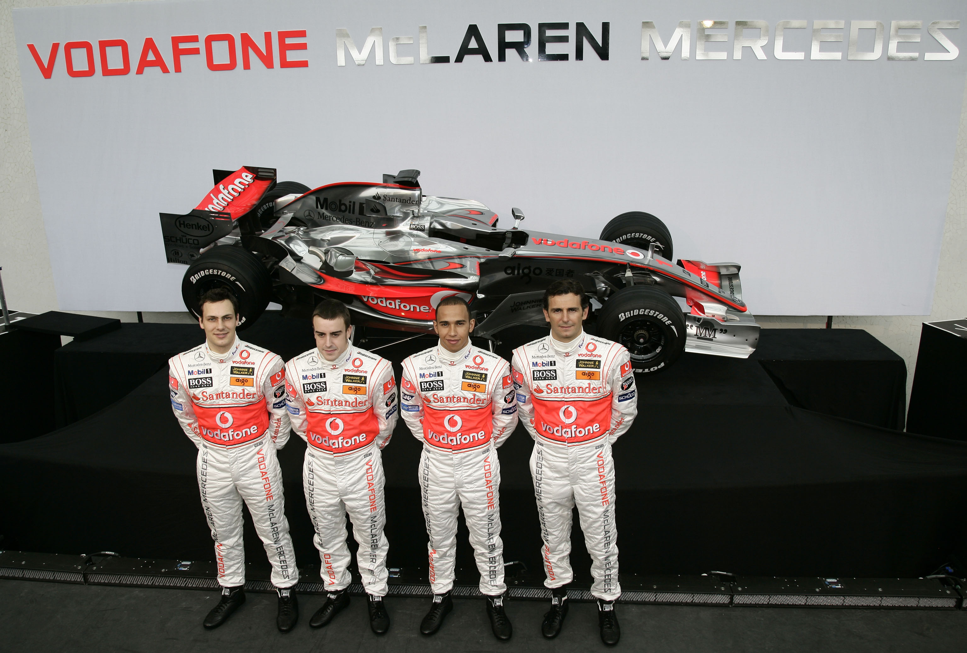 Vodafone McLaren Mercedes Formule 1-team feestelijk gepresenteerd