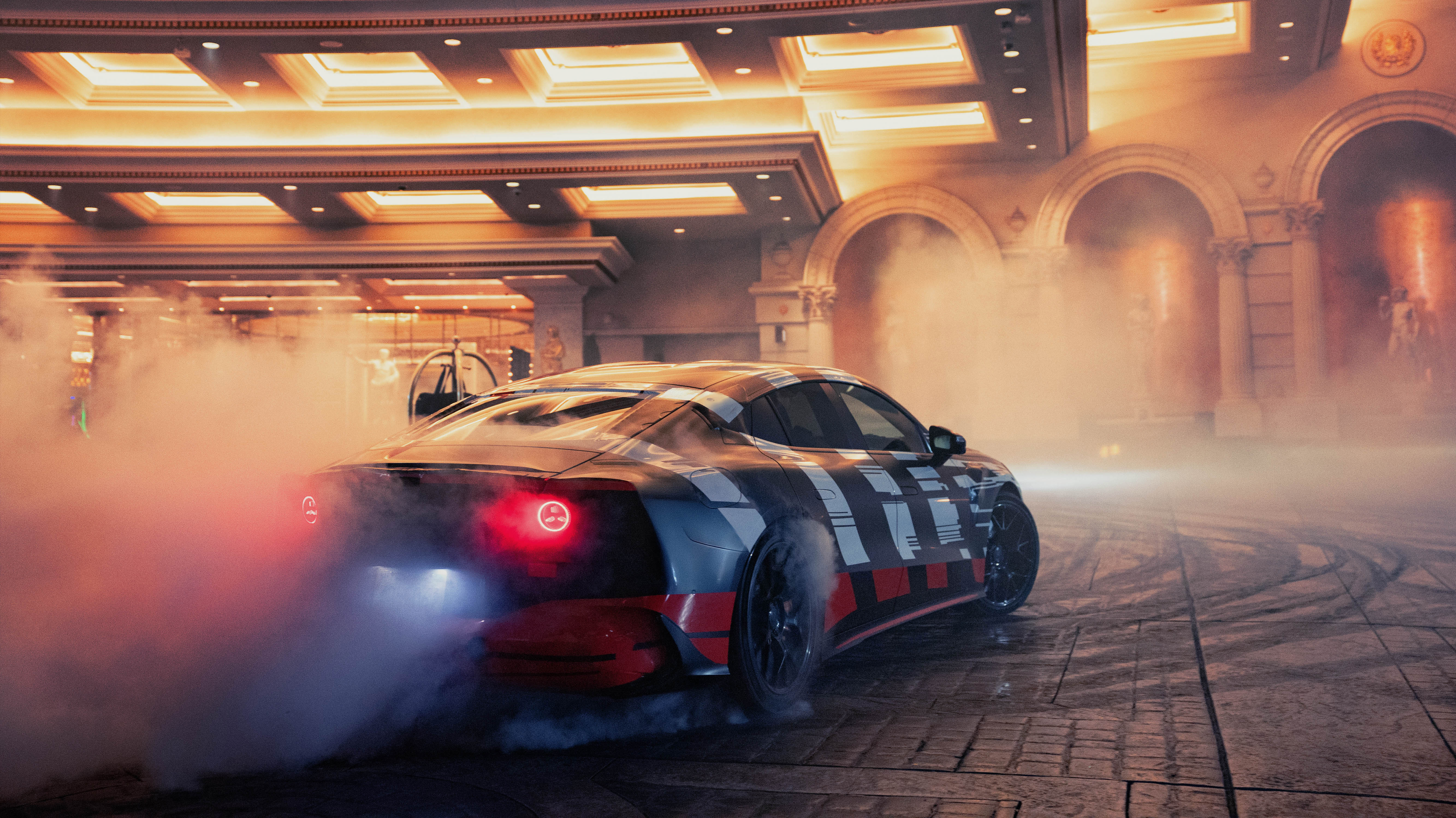 Built to excite: spectaculaire première van de nieuwe Mercedes-AMG GT 4 ...