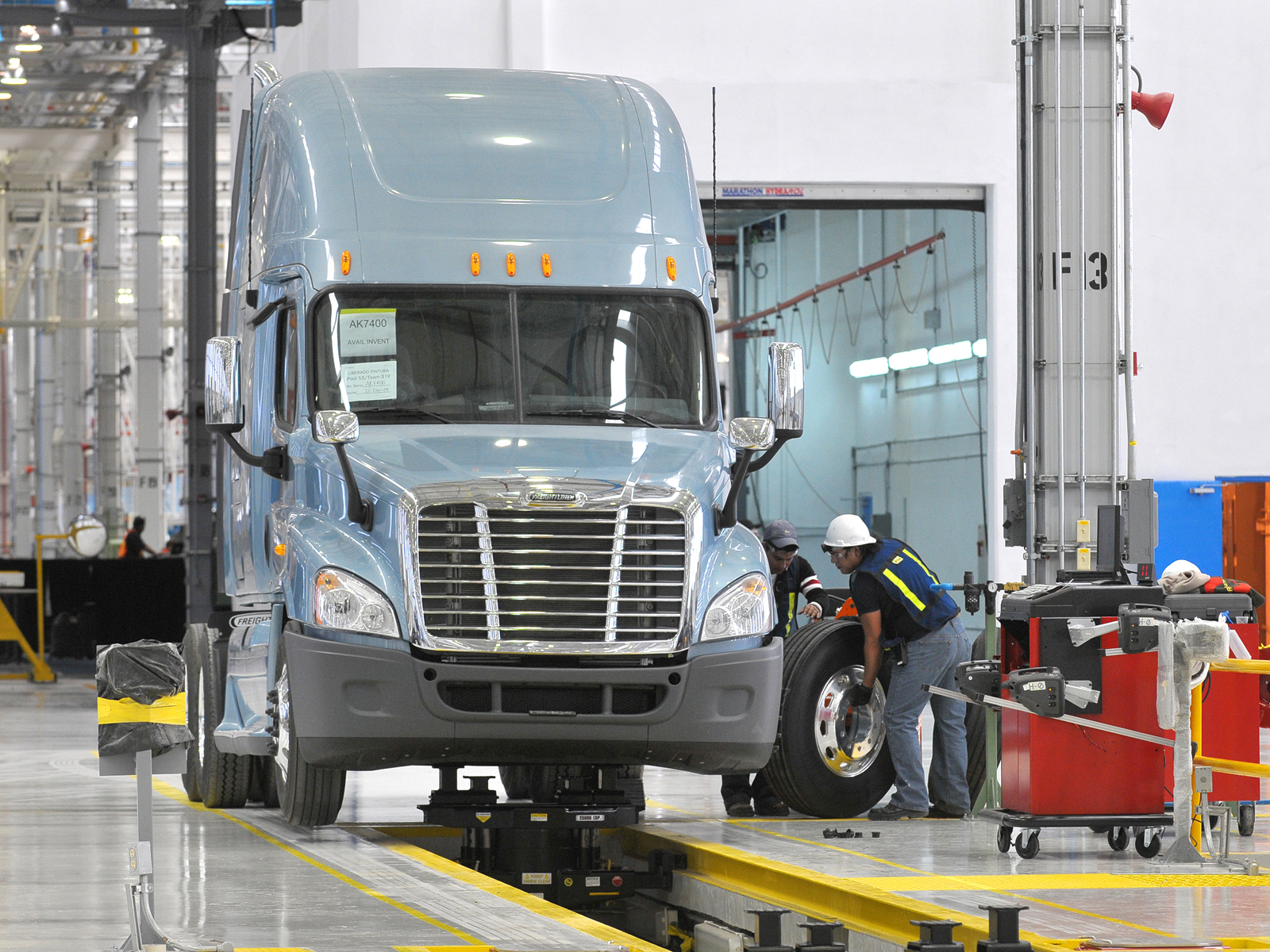 Daimler Trucks North America opent nieuwe fabriek in Saltillo, Mexico