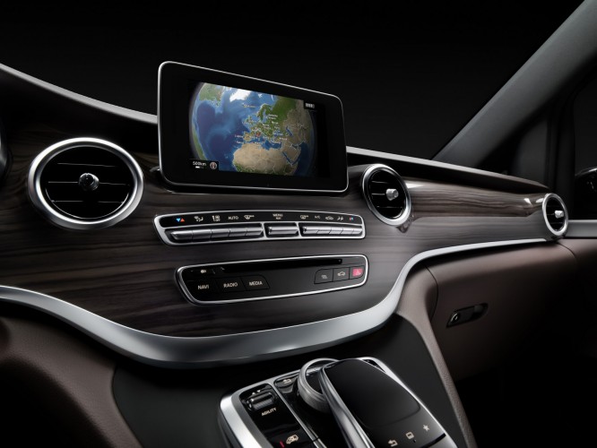 De nieuwe V-Klasse: Mercedes onder de full size MPV’s
