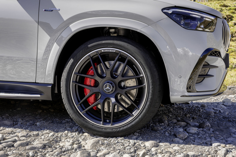 Nieuwe Mercedes-AMG GLE 53 als plug-in hybrid: krachtige prestaties in ...