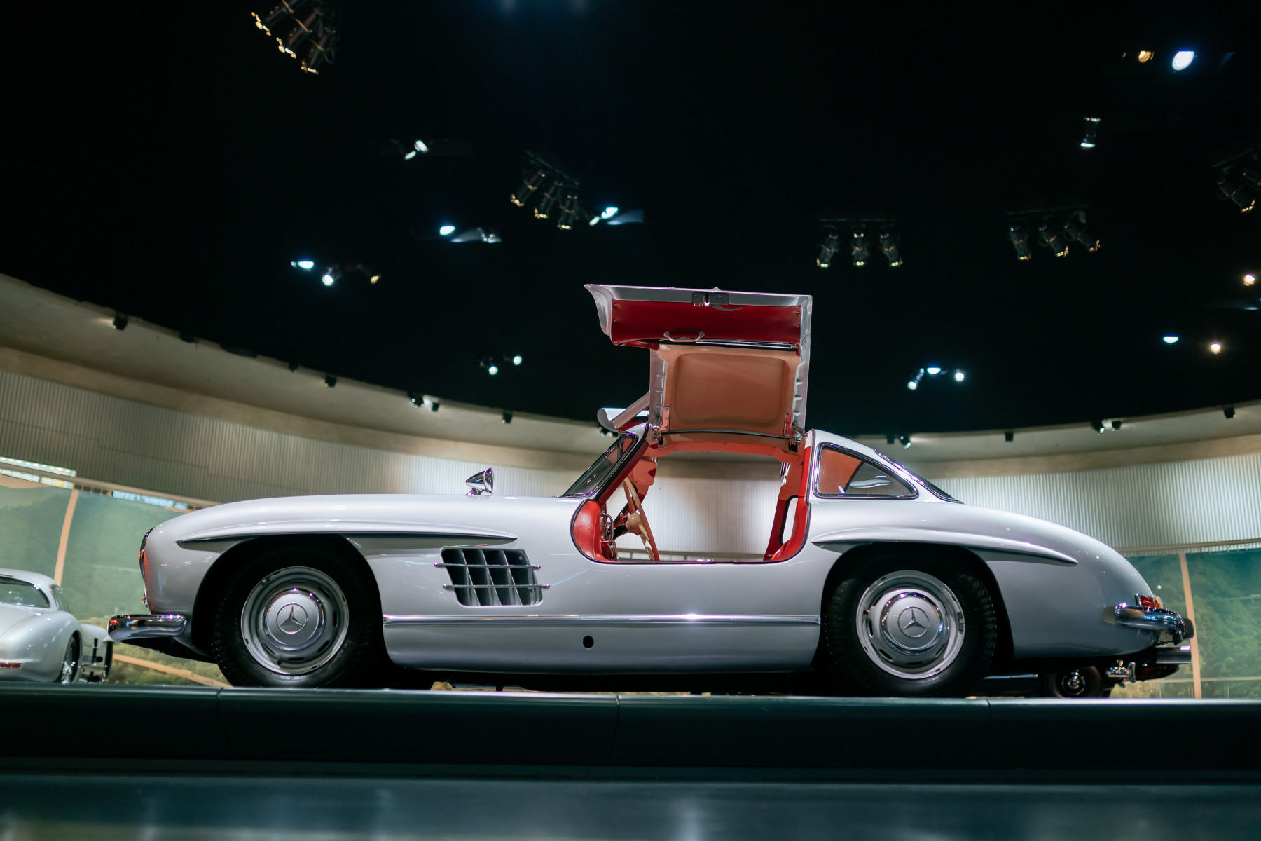 Super-Wings: de Mercedes-Benz 300 SL Coupé